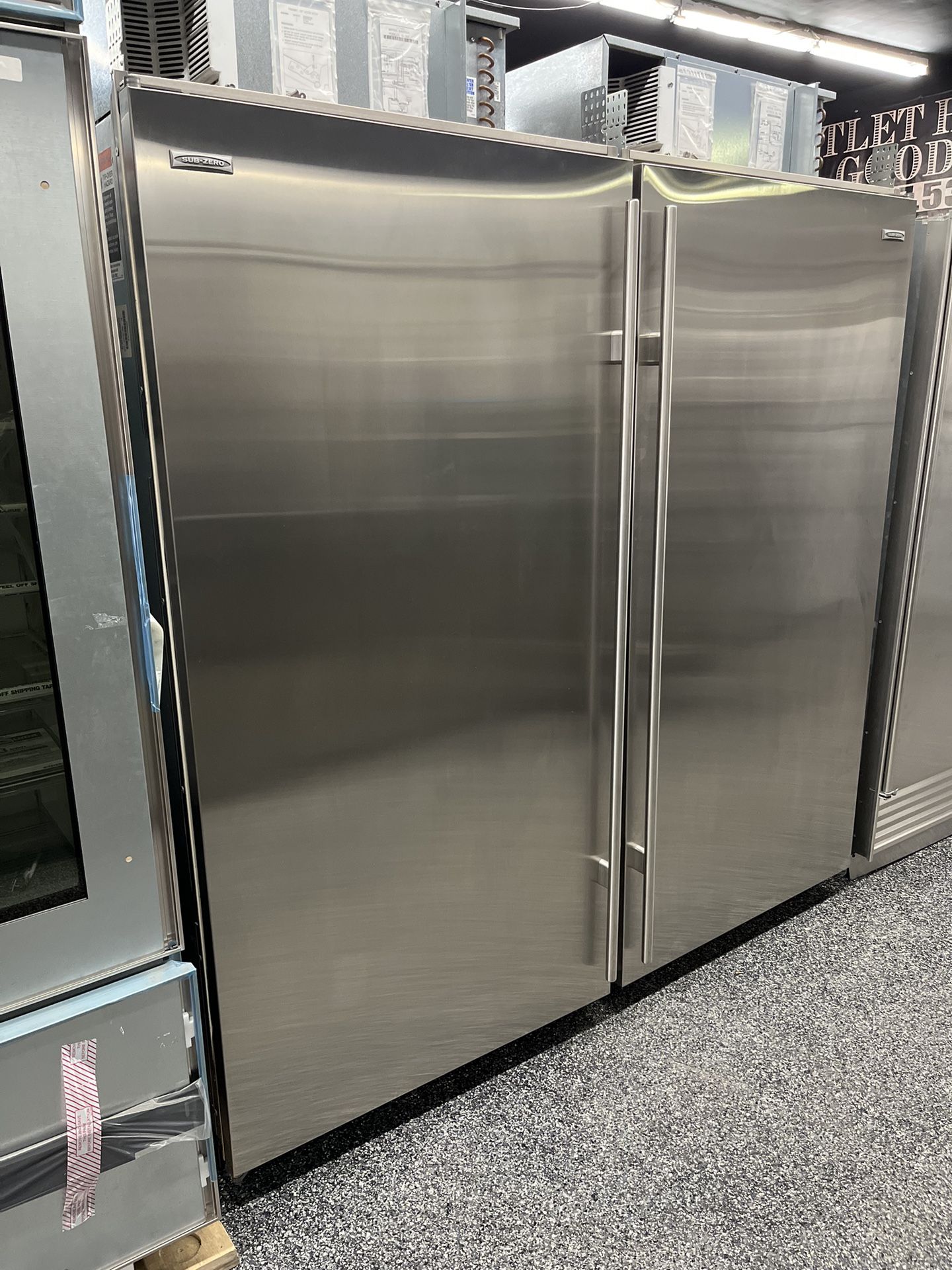 SubZero Legacy Built In 72” Column Fridge Freezer Set for Sale in San ...