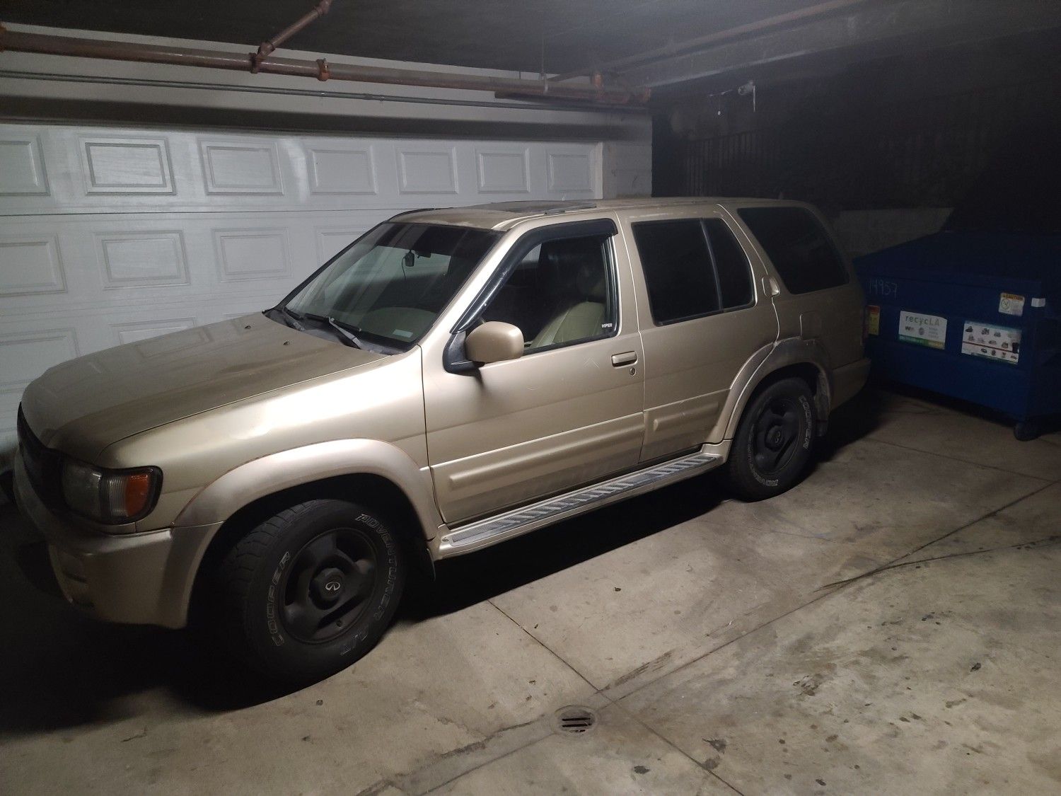 1999 Infiniti QX4 for Sale in Los Angeles, CA - OfferUp