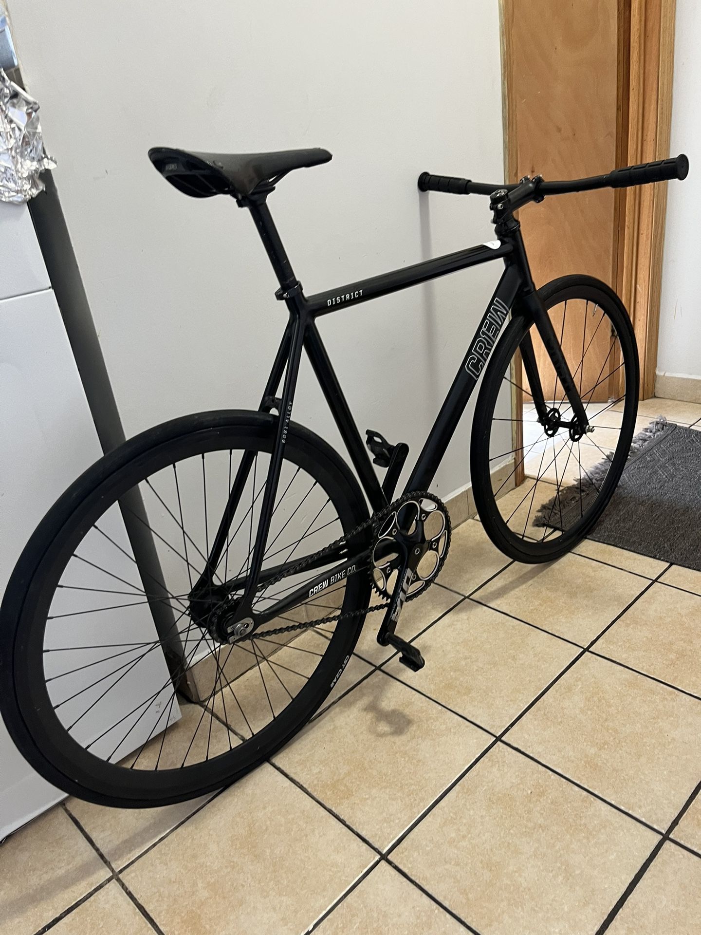 Crew District Size 54 Read Disc for Sale in Chicago, IL - OfferUp