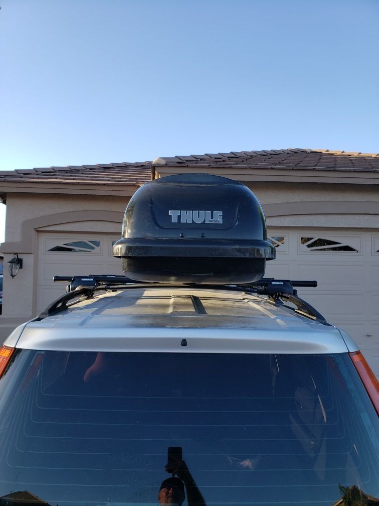 THULE Cascade 1100XT rooftop mounted cargo carrier box for Sale in ...