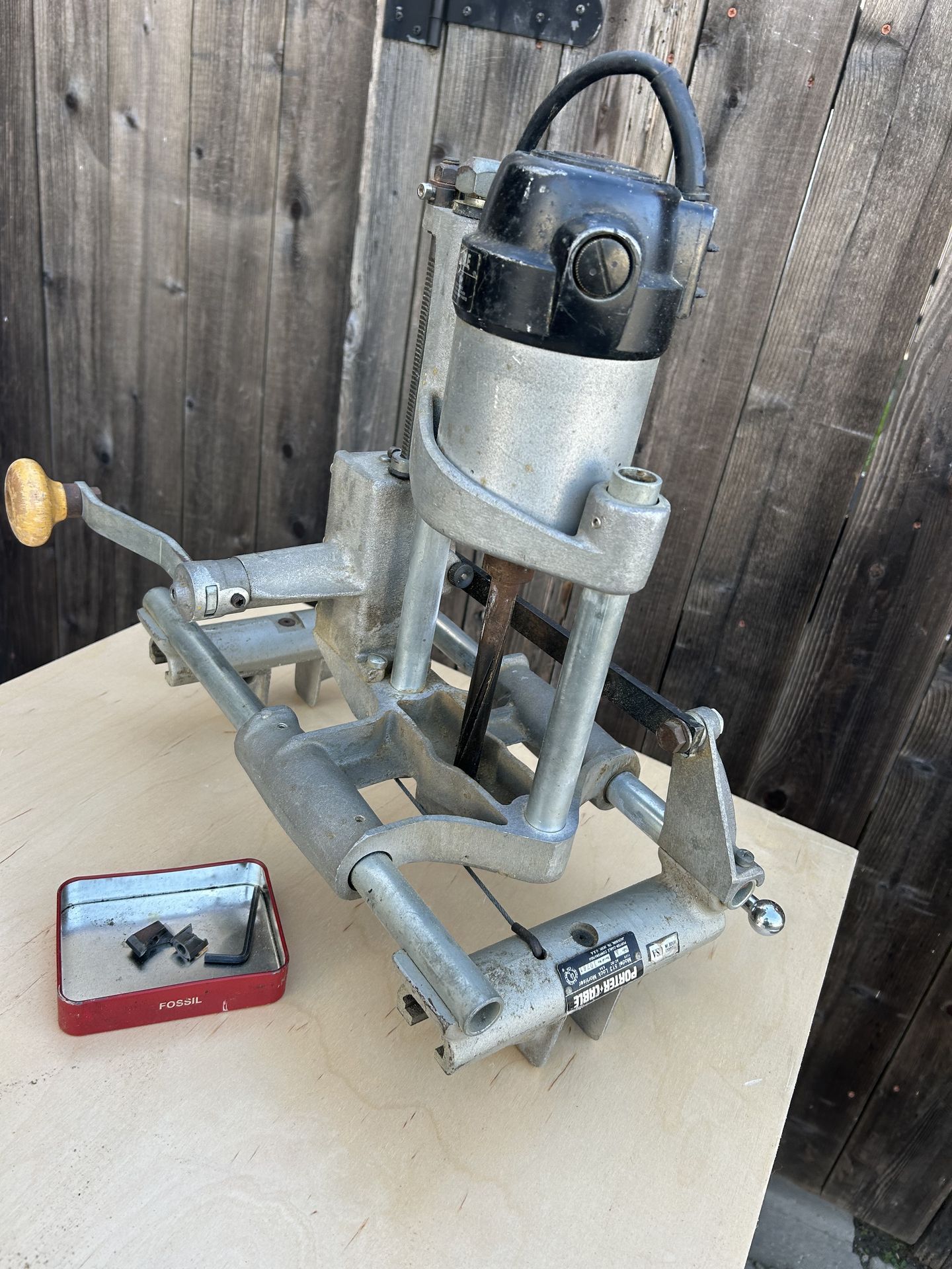 Mortise lock jig porter cable for Sale in Los Angeles, CA - OfferUp