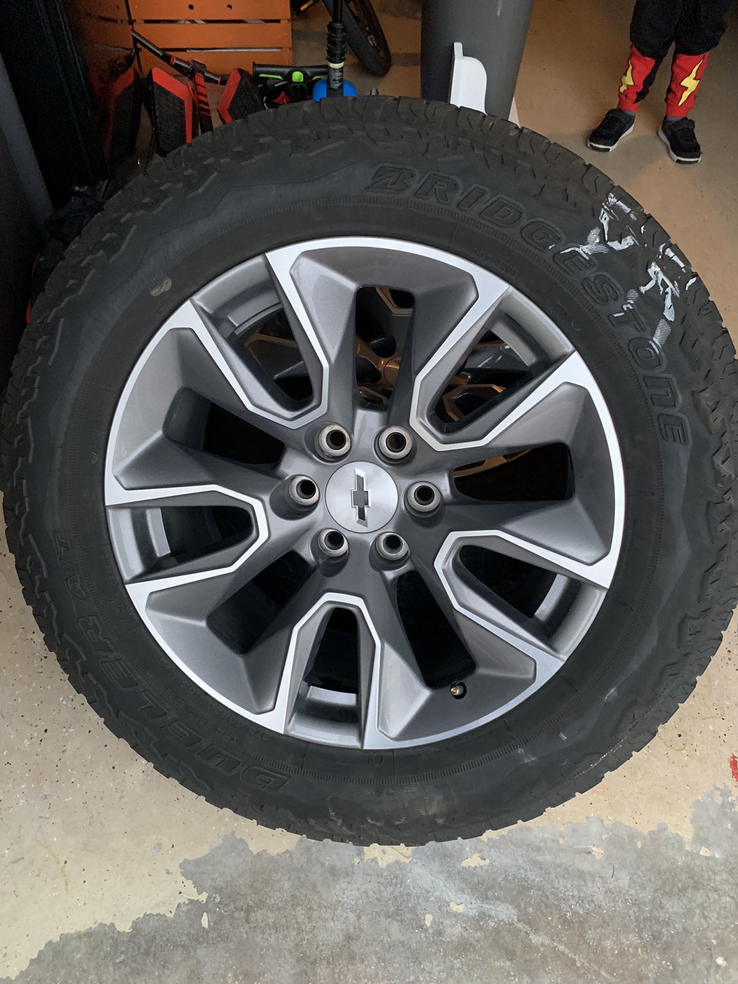 Completed set of tires and wheels new style 2019-2020. Chevrolet ...