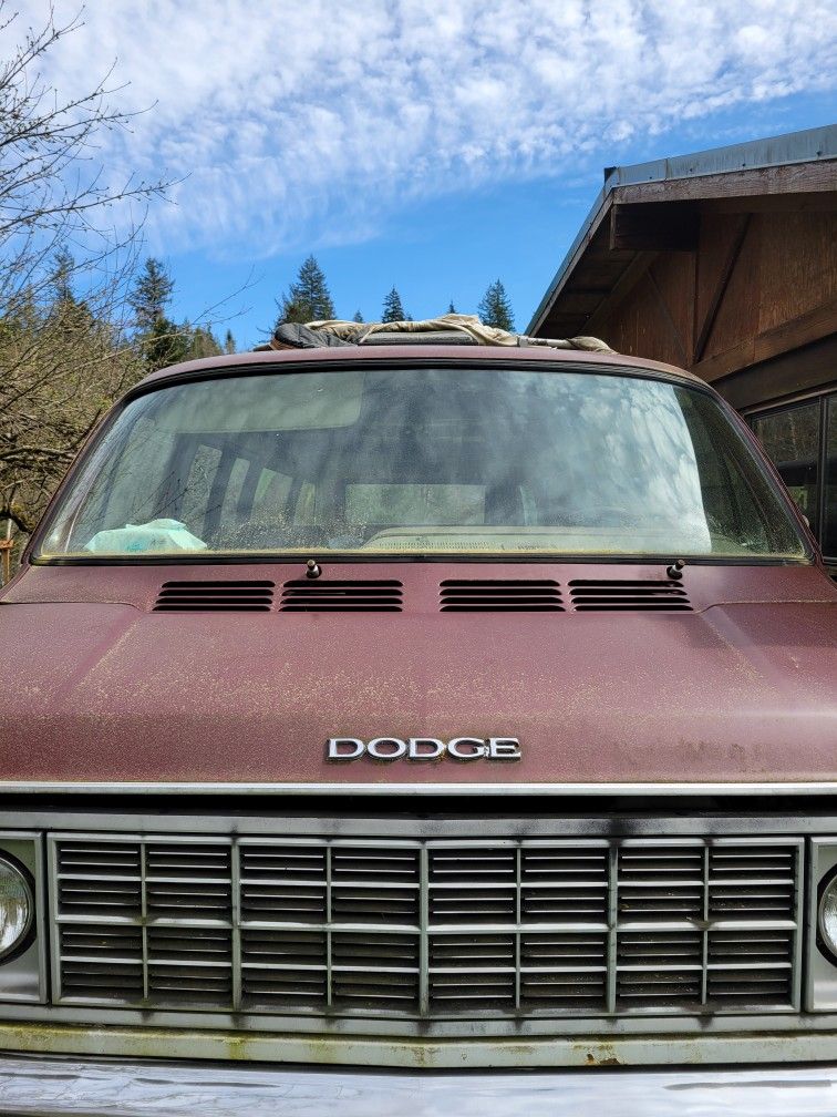 Dodge B300 15 Passenger Van 1979 for Sale in Monroe, WA - OfferUp