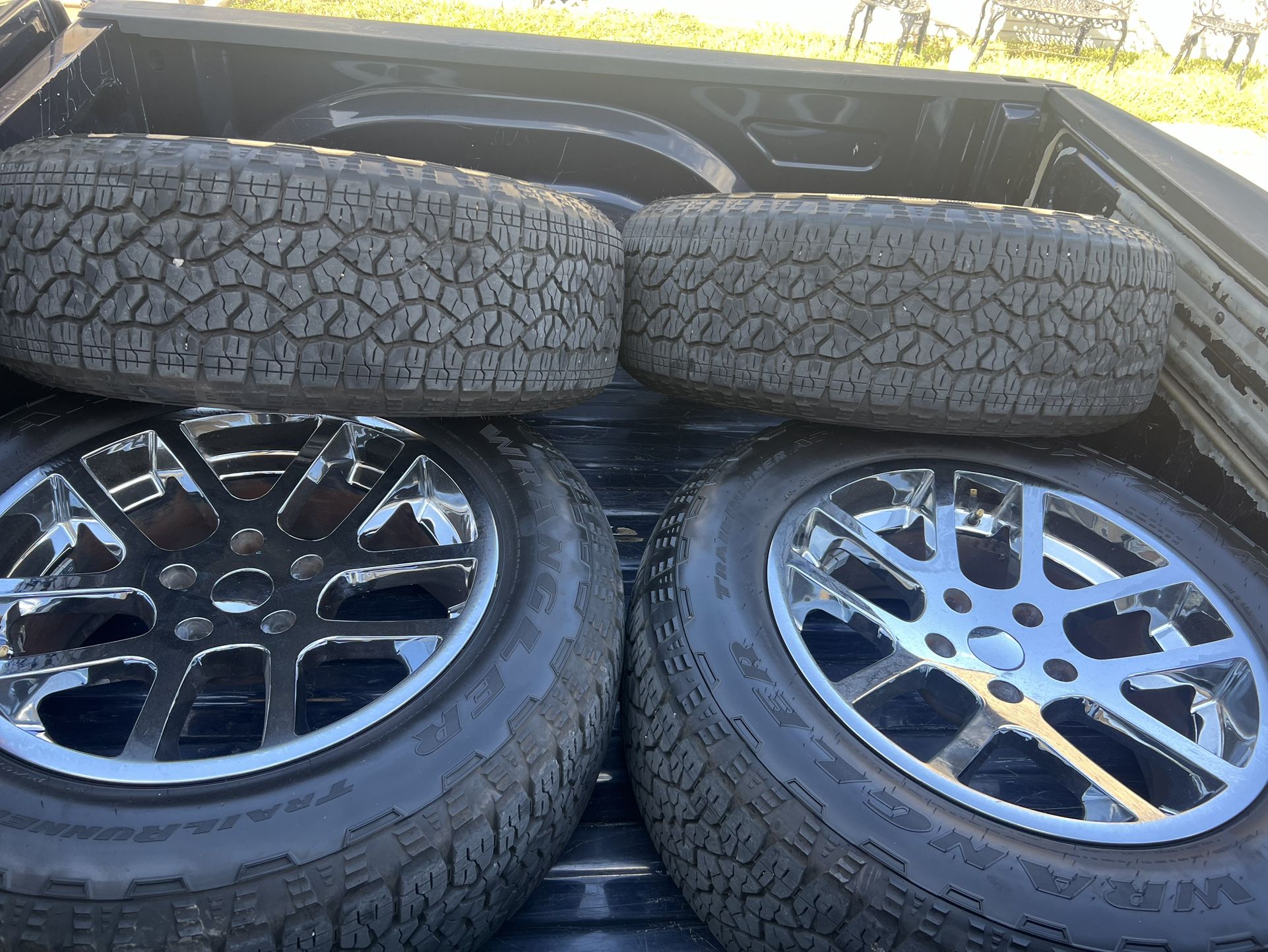 22 Inch 5 Lug Rims And Tires