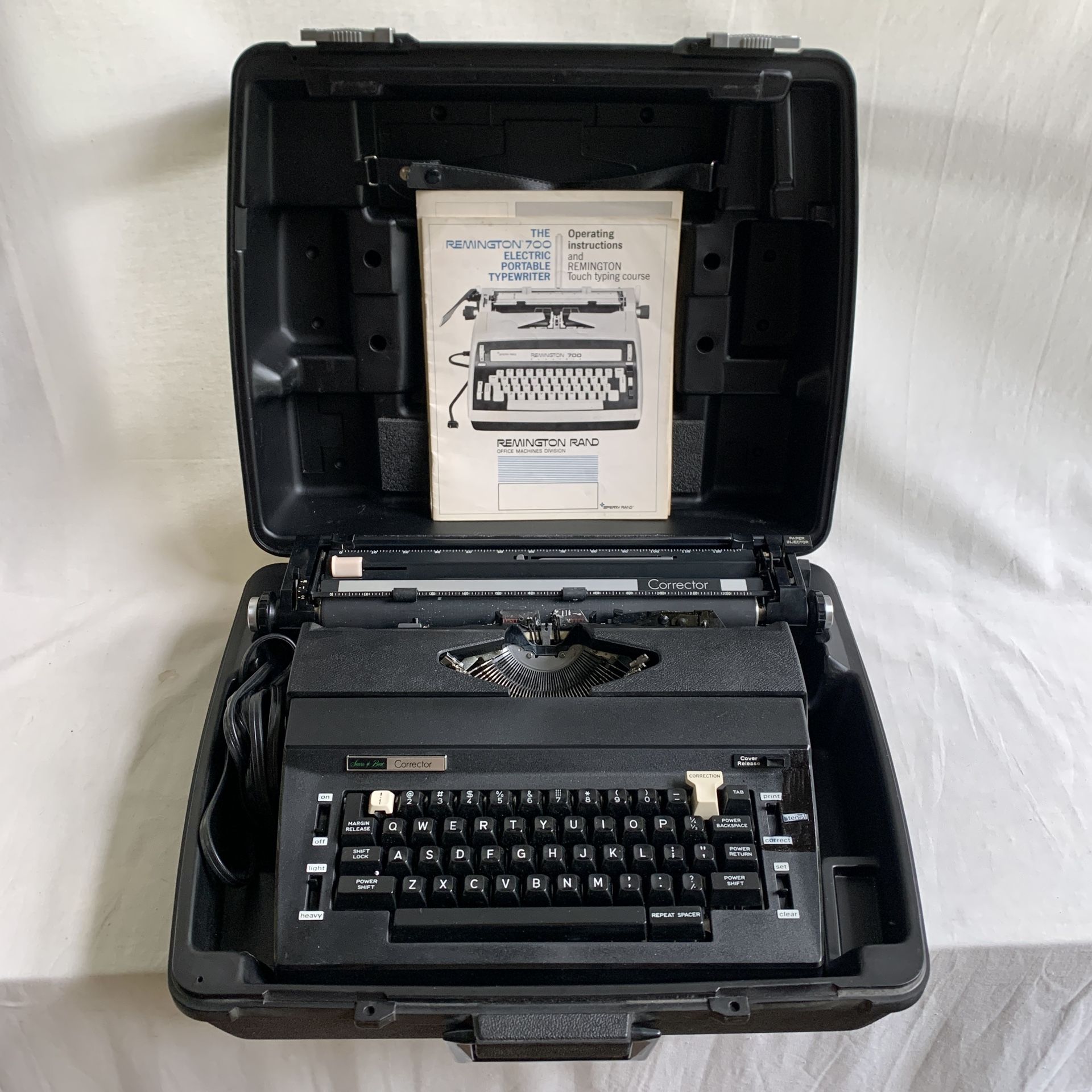 Vintage Remington Rand 700 Portable Electric Typewriter with Case for ...