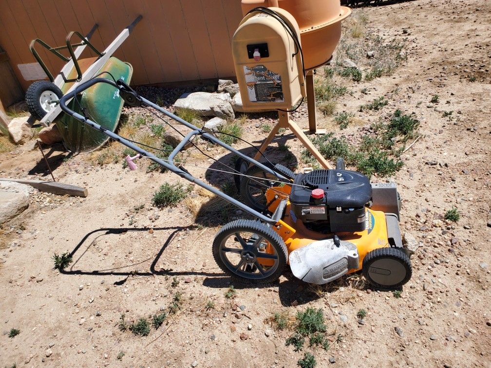 Yard King Self propelled Lawn Mower for Sale in Fountain, CO - OfferUp