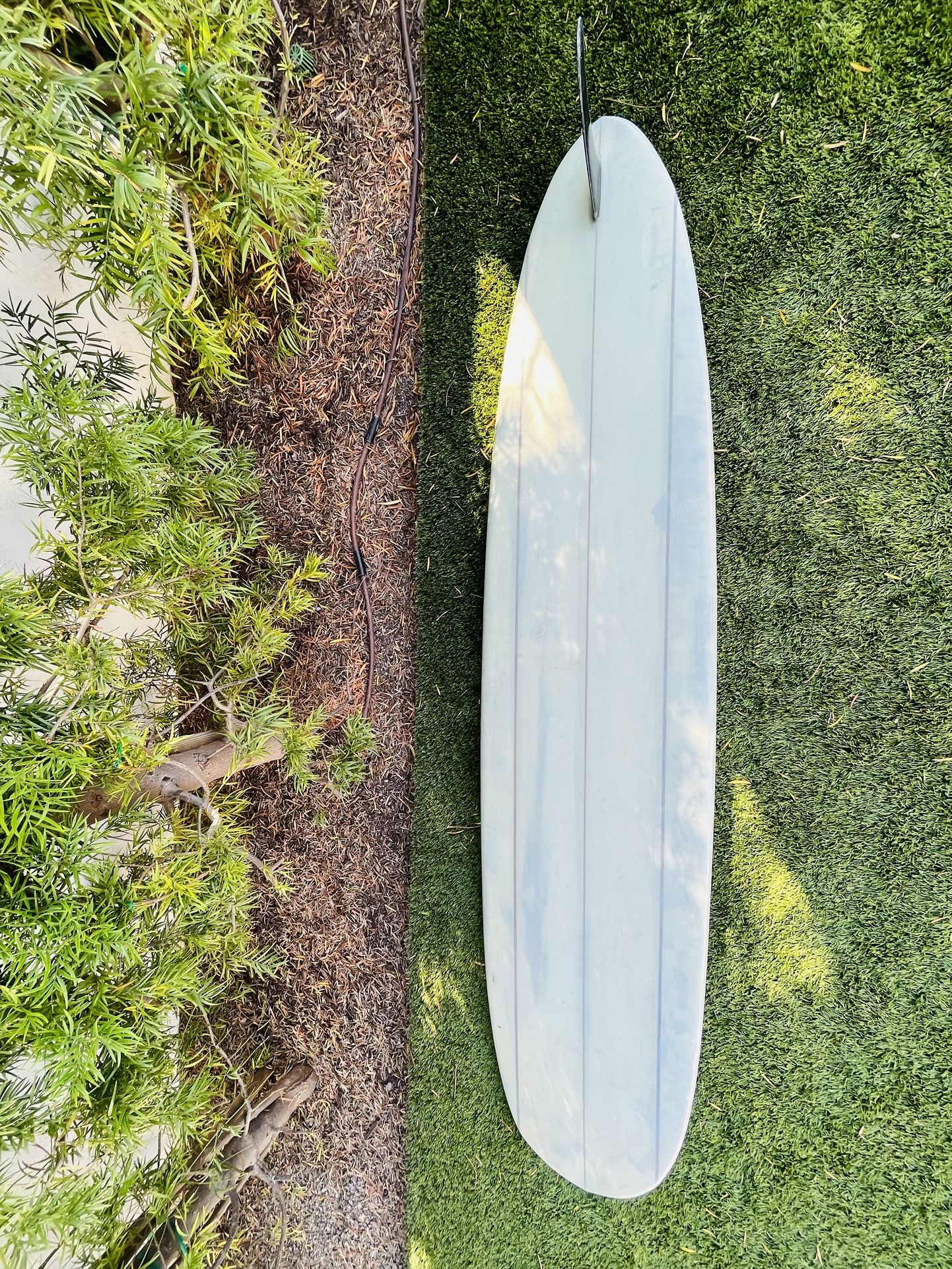 9’6 LONGBOARD SURFBOARD for Sale in San Juan Capistrano, CA - OfferUp