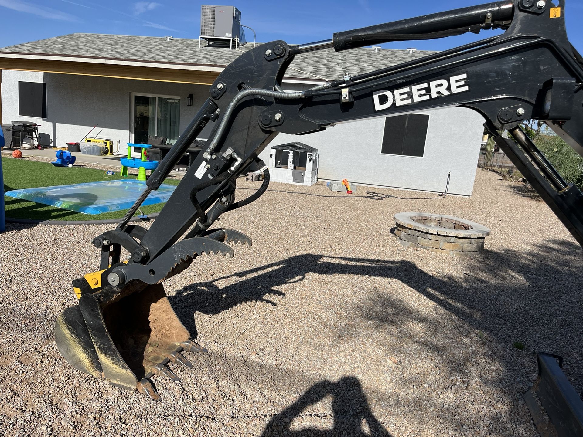 John Deere 26g Mini Excavator Like New for Sale in Tucson, AZ - OfferUp