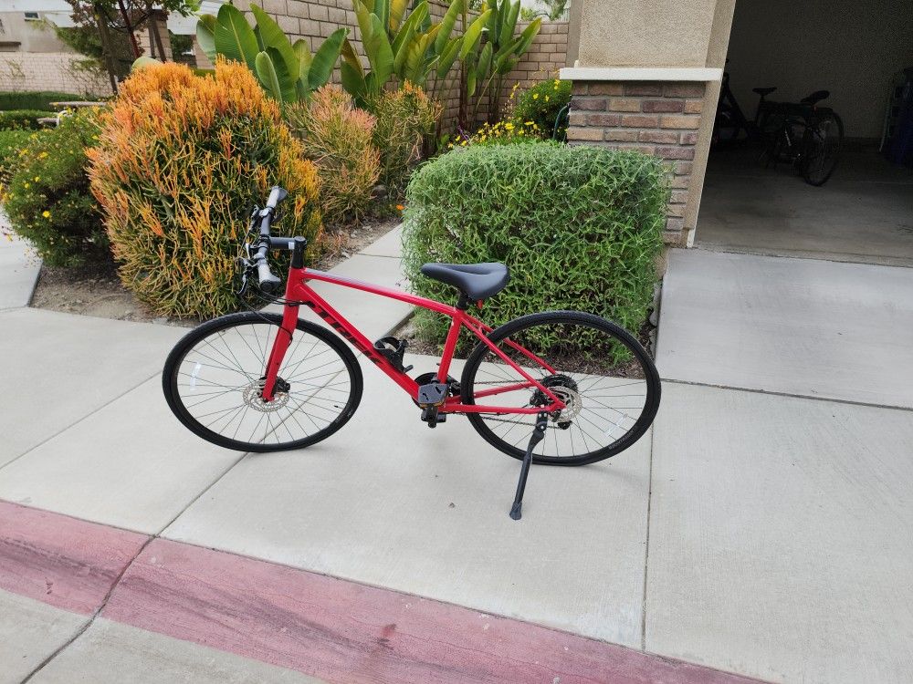 Trek FX3 Hybrid Red Bike for Sale in Upland, CA - OfferUp