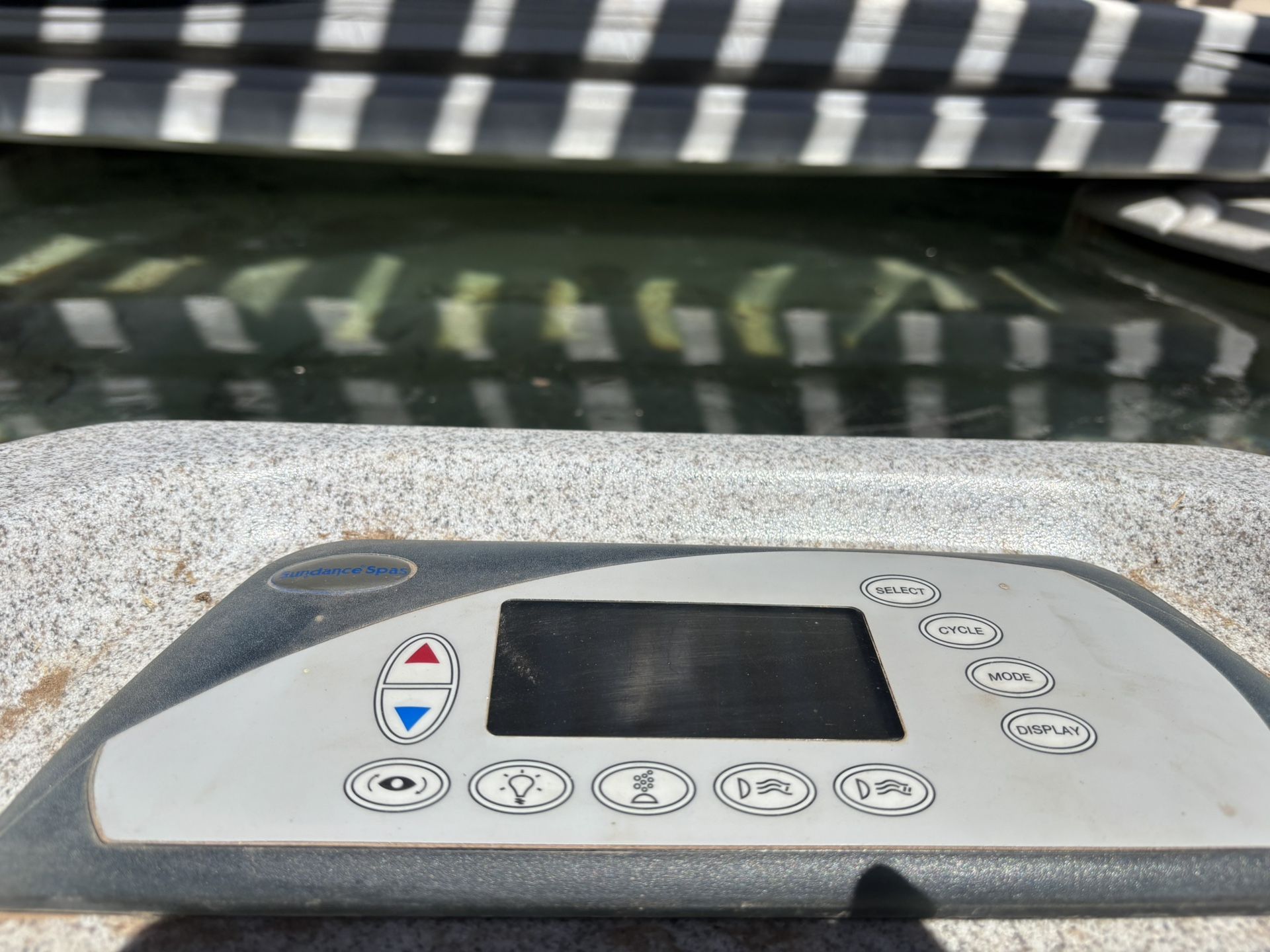 Sundance Optima Hot Tub - 850 Series (2002 Optima) - As -Is for Sale in ...