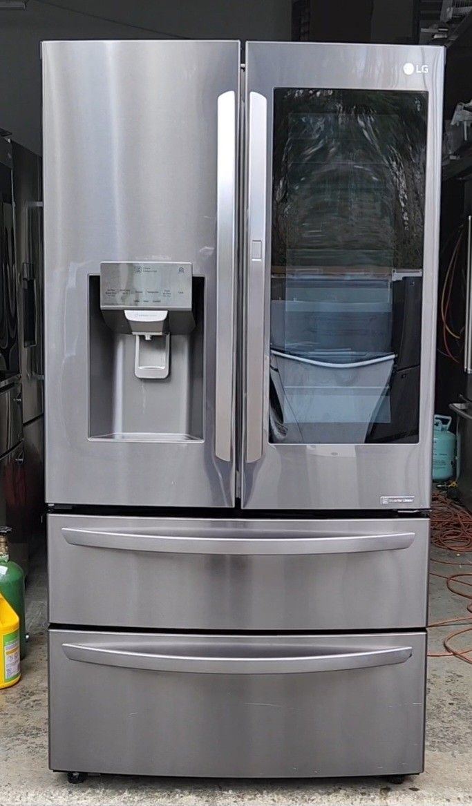 LG Smartview Refrigerator W36xD33xH69 Inches for Sale in Puyallup, WA ...