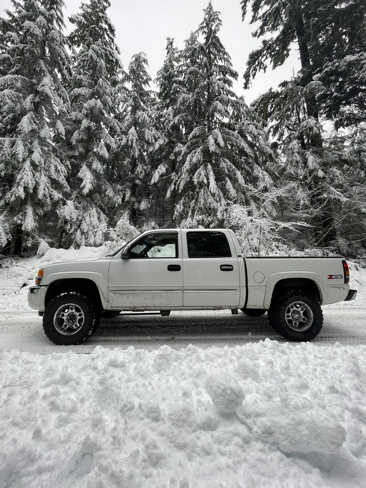 2005 GMC Sierra 1500 for Sale in Tacoma, WA - OfferUp