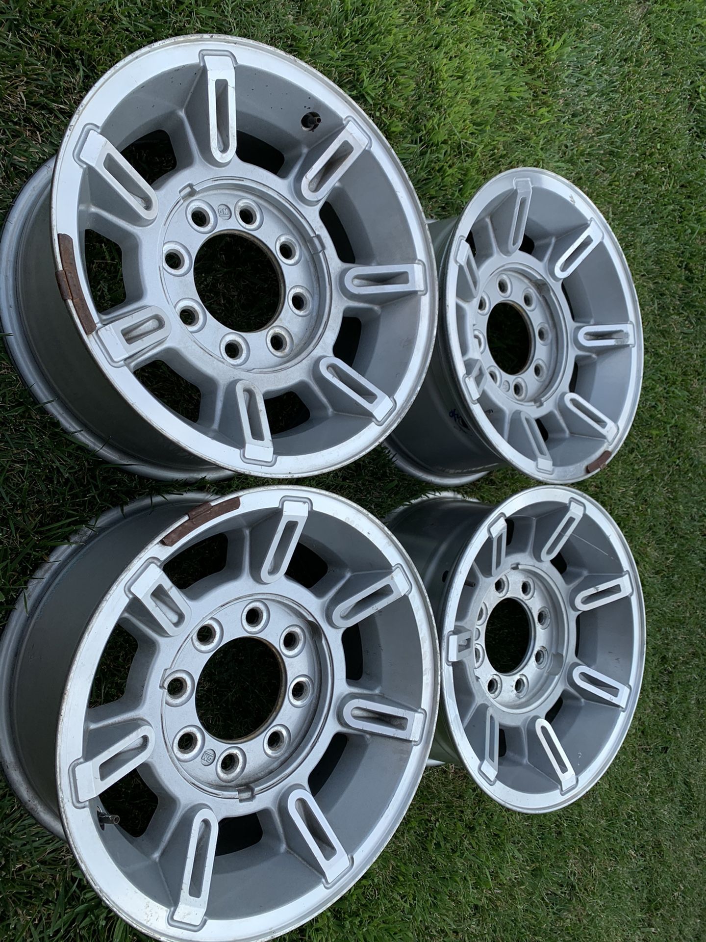 Hummer H2 OEM Rims for Sale in Los Angeles, CA - OfferUp