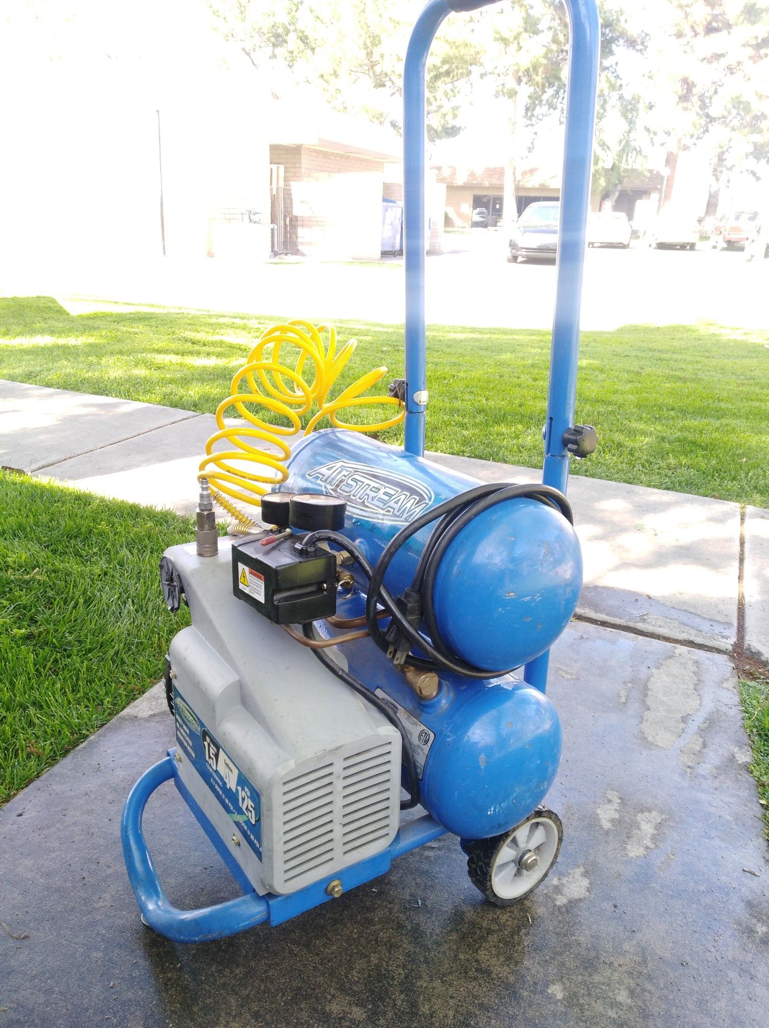 AirStream 4 Gallon 125 PSI Air Compressor for Sale in Phoenix, AZ - OfferUp