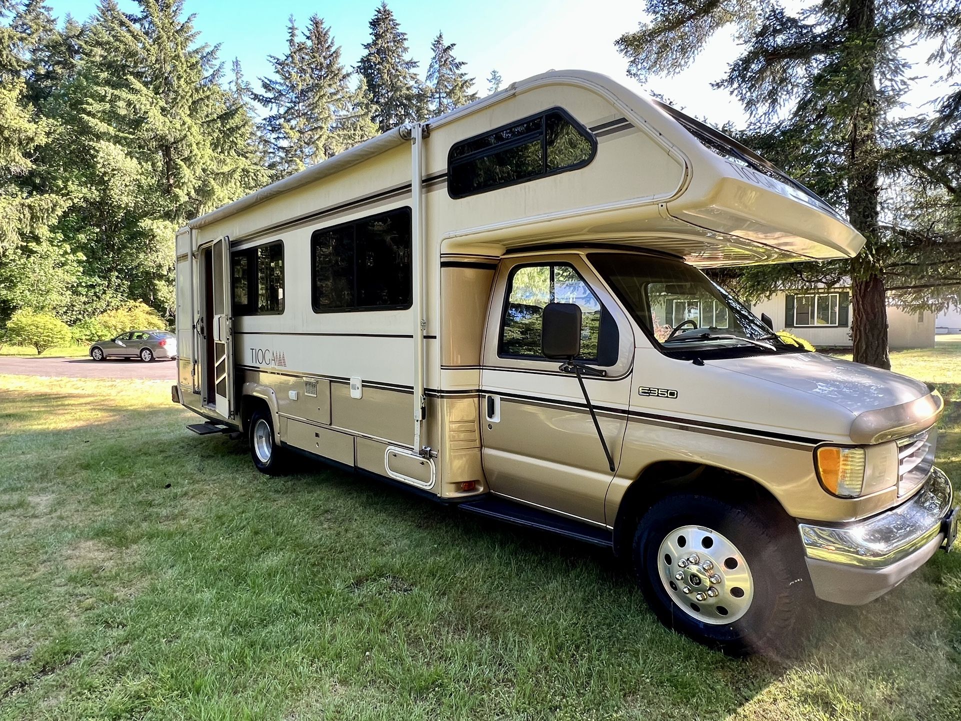 1993 Fleetwood Tioga 26 ft Class C Motorhome RV for Sale in Auburn, WA ...