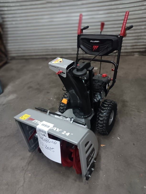 Murray Flurry XL 24 in. 208 CC Self Propelled 2-Stage Gas Snow Blower ...