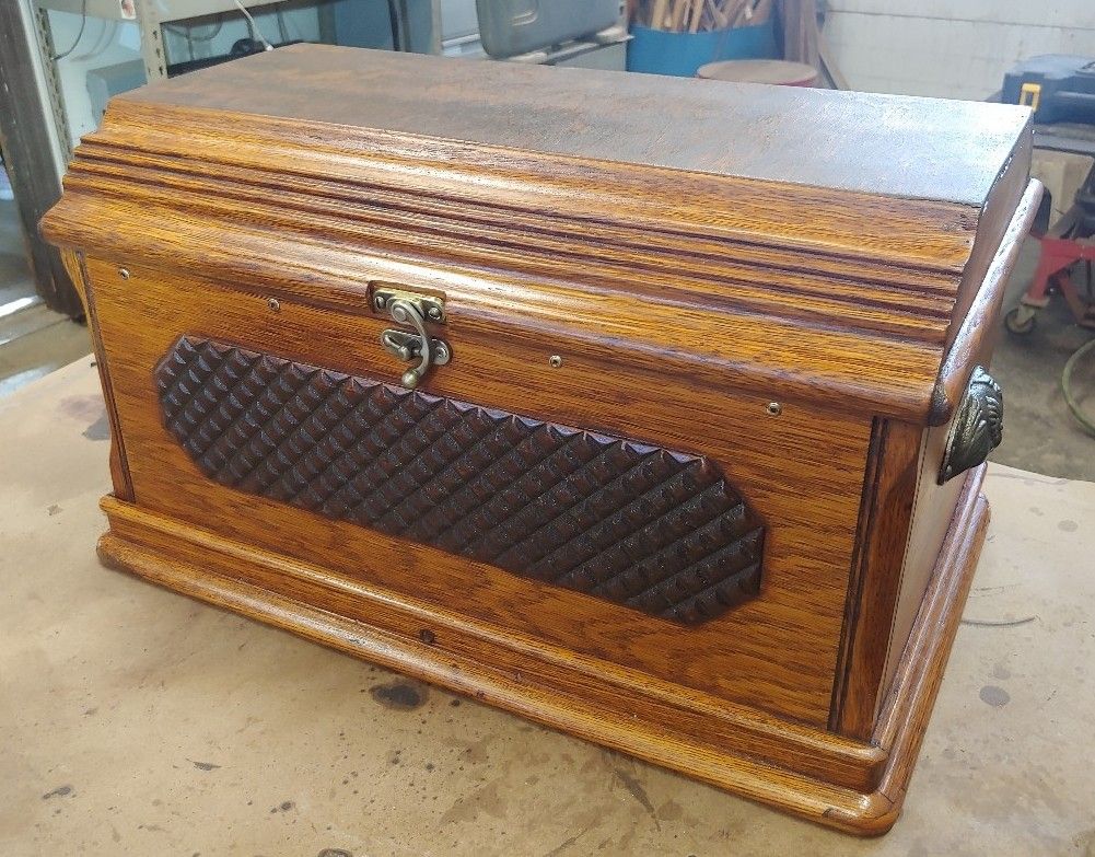Repurposed Singer "Coffin Top" Storage Chest for Sale in Glenwood, OR ...