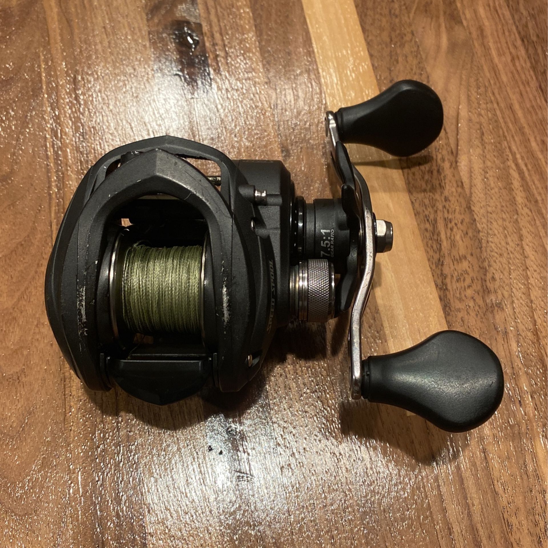 Lews Speed Spool Baitcaster Reel for Sale in St. Charles, IL - OfferUp