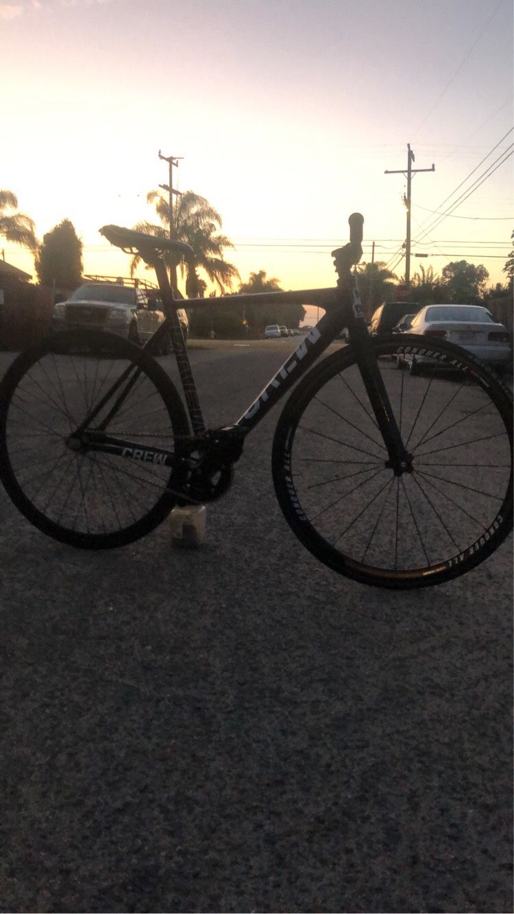 Crew Fixie Bike for Sale in Oxnard, CA - OfferUp