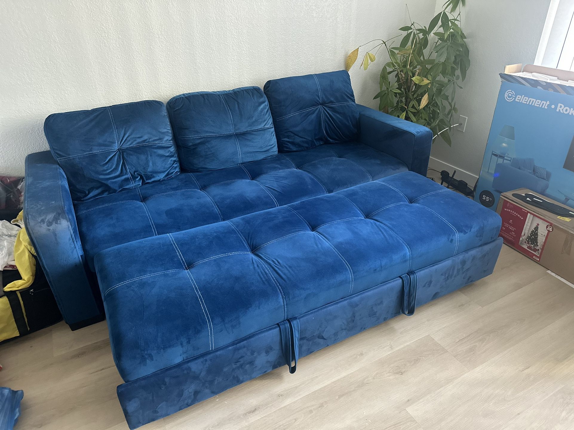 Futon Couch Bed Royal Blue for Sale in San Diego, CA - OfferUp
