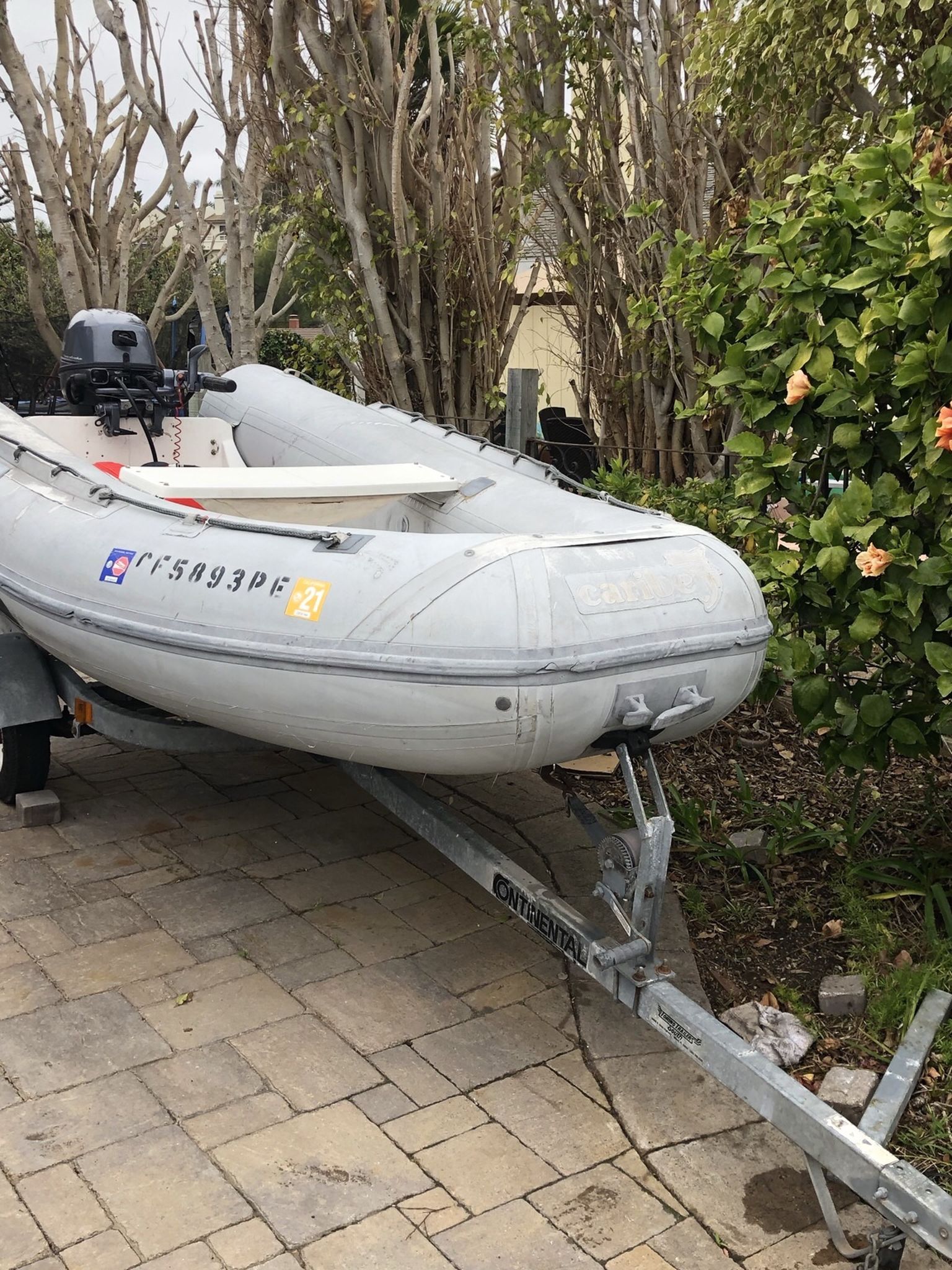 10ft Caribe Inflatable Boat for Sale in Encinitas, CA - OfferUp