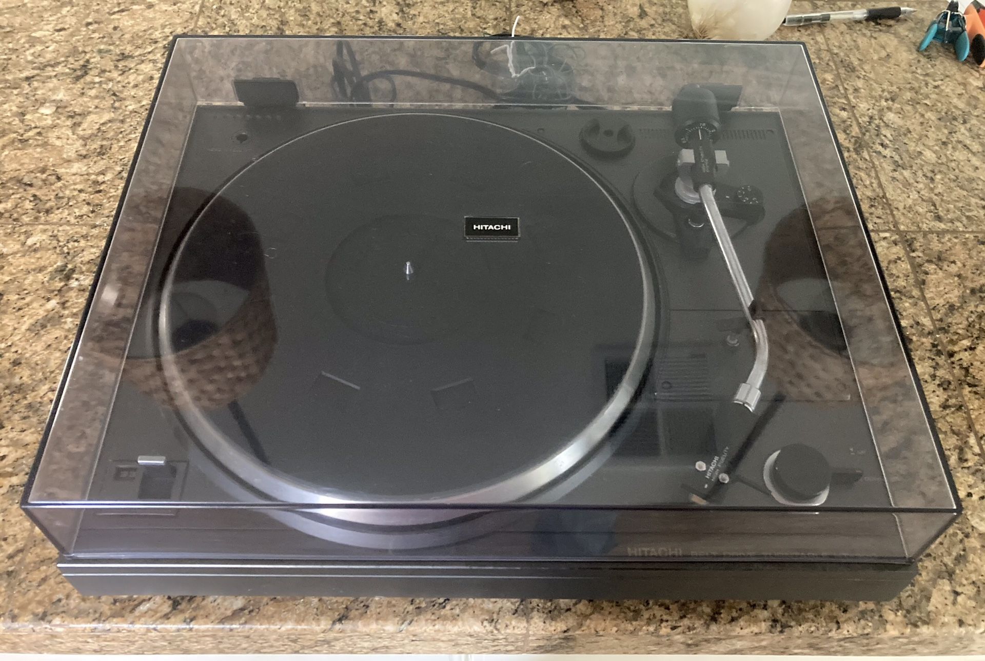 Hitachi HT-320 Turntable - Serviced & Working for Sale in Murrieta, CA ...
