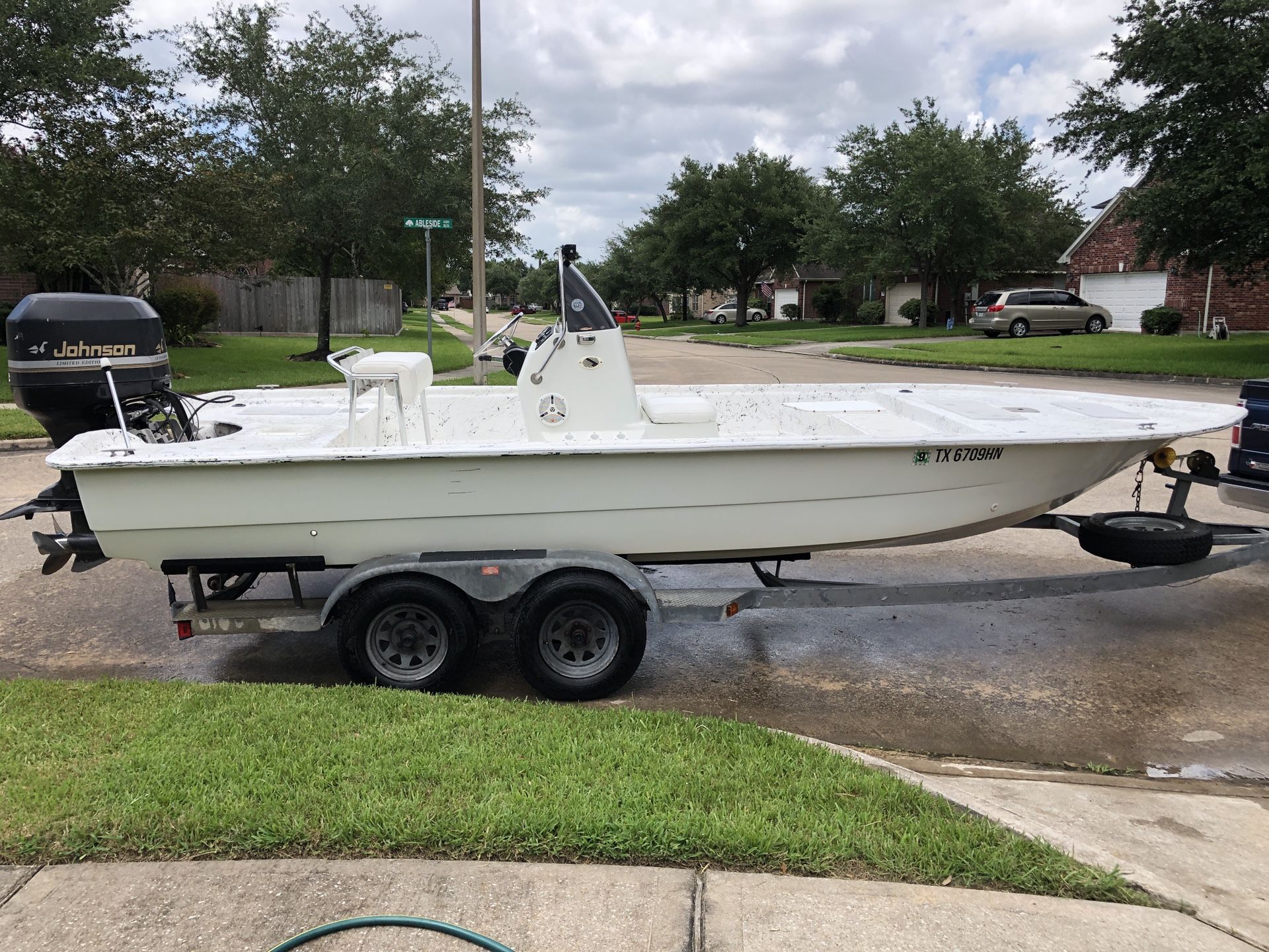 VIP Center Console Bay Stealth 22’ for Sale in League City, TX - OfferUp