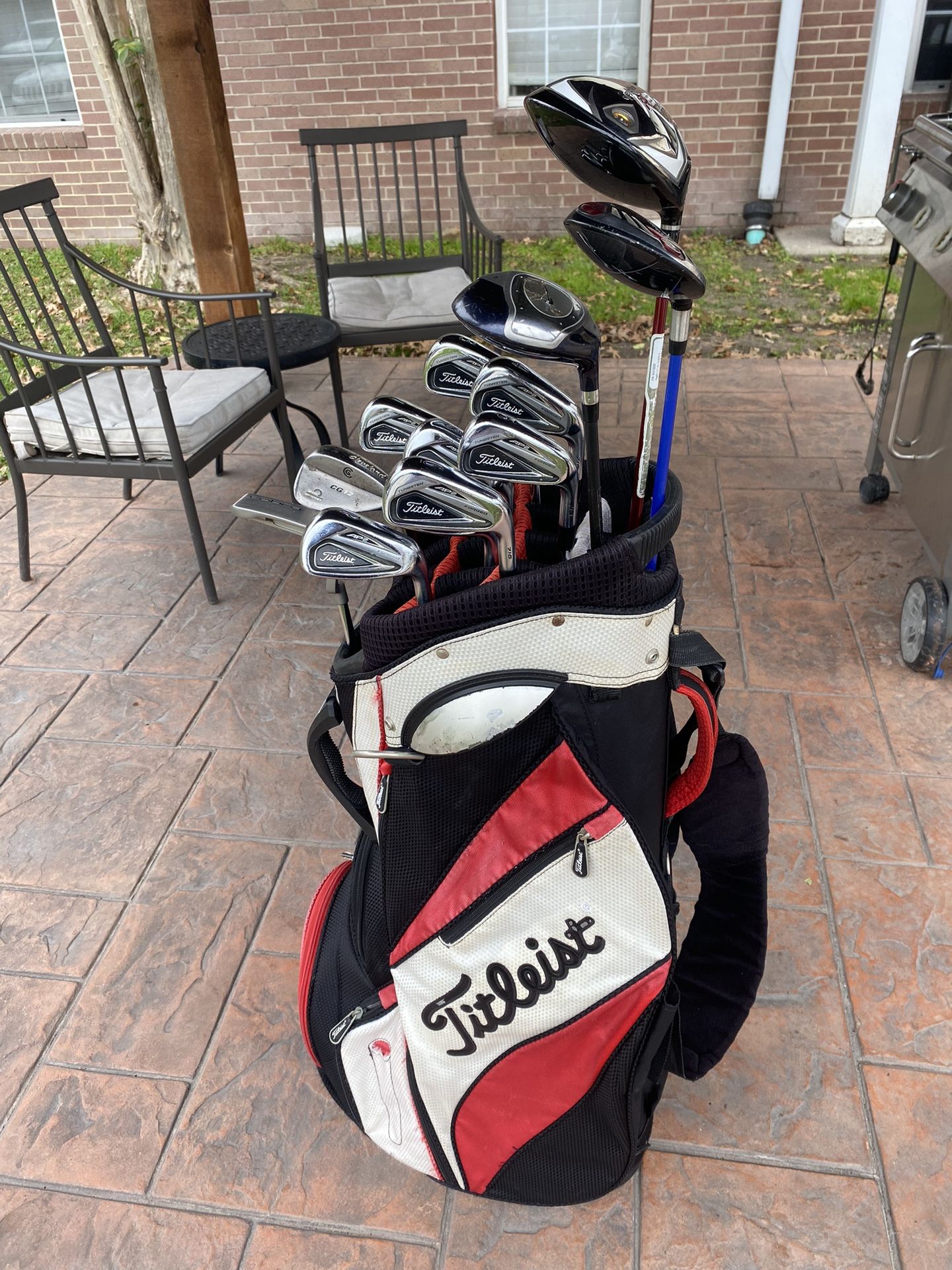 Titleist Golf Set for Sale in Houston, TX - OfferUp