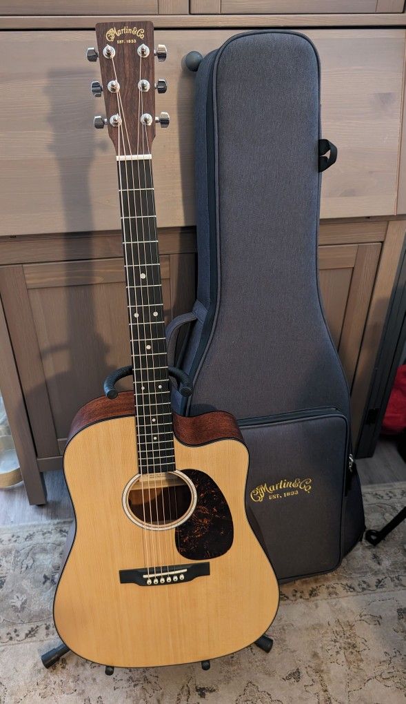Martin Special GPC-11E Road Series (Like New) for Sale in Phoenix, AZ ...