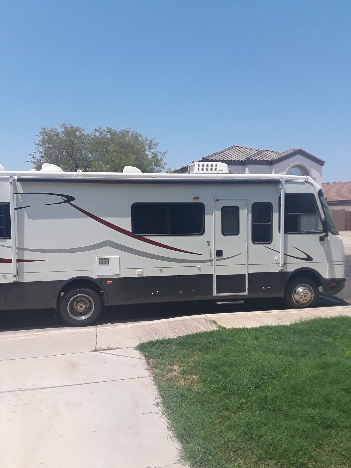 2002 coachman Mirada 300QB for Sale in Mesa, AZ - OfferUp