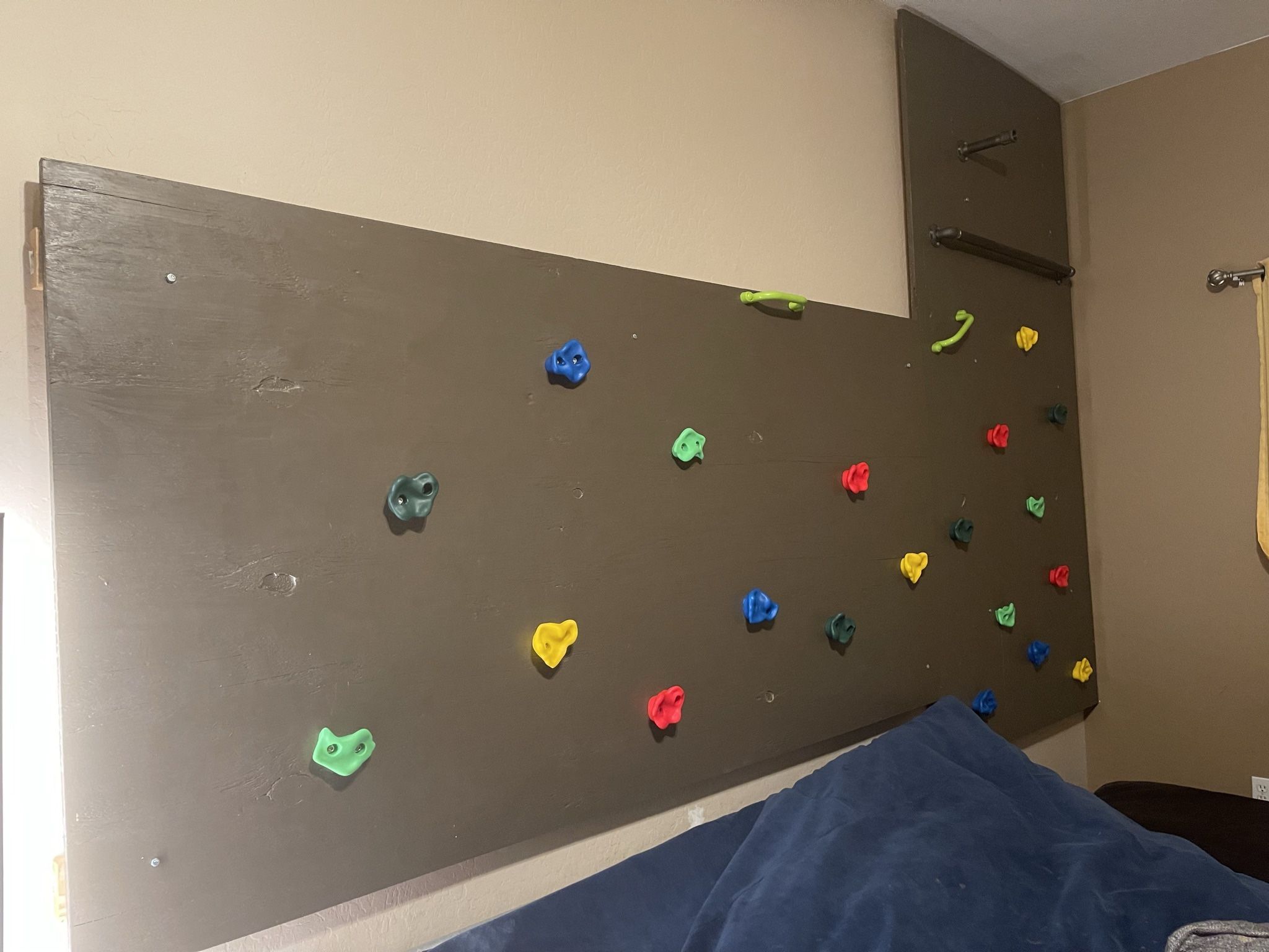 2 8ft x 4ft x 3/4in climbing wall panels Custom Build for Sale in ...