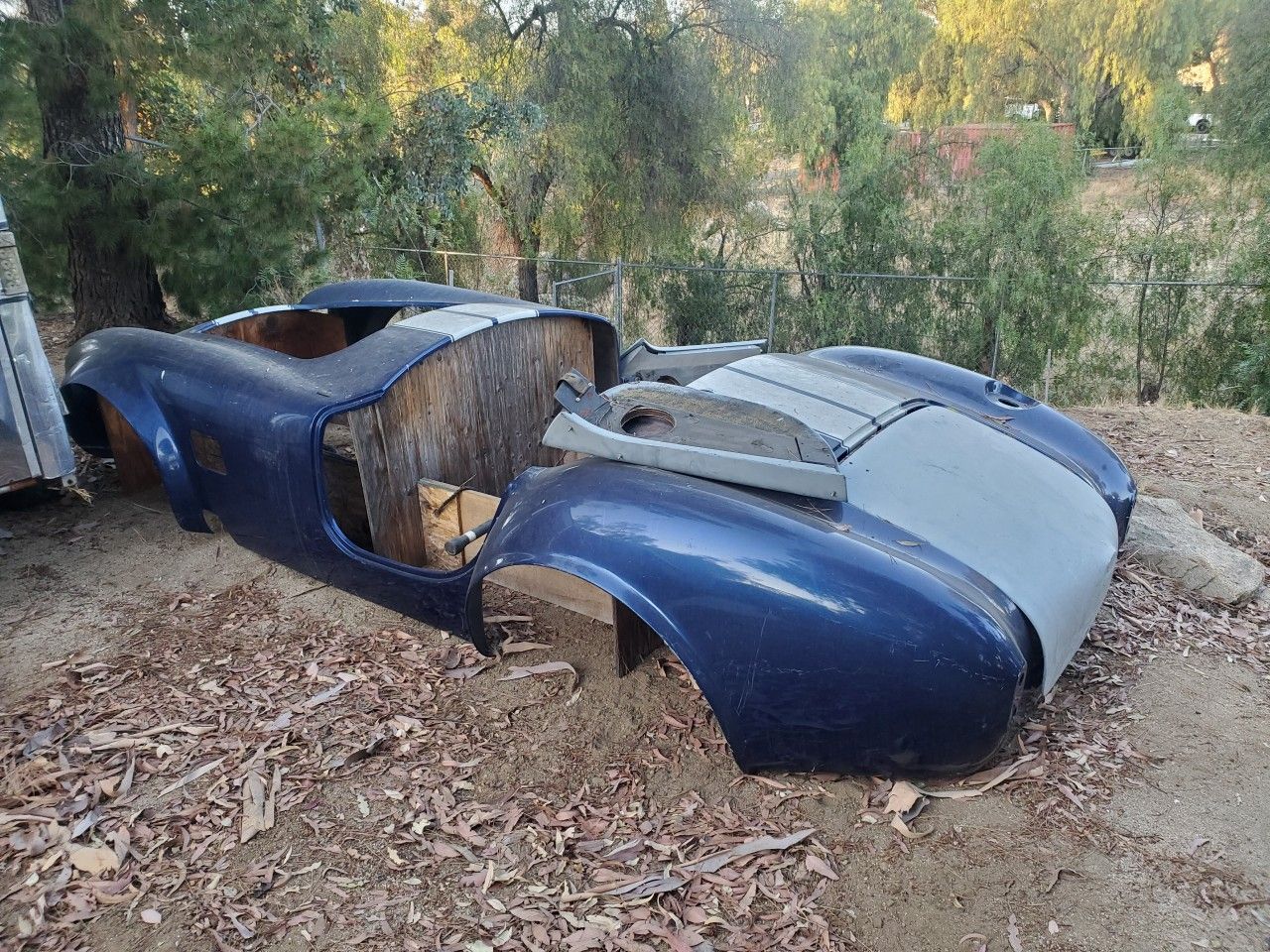 Shelby Cobra body for Sale in Riverside, CA - OfferUp