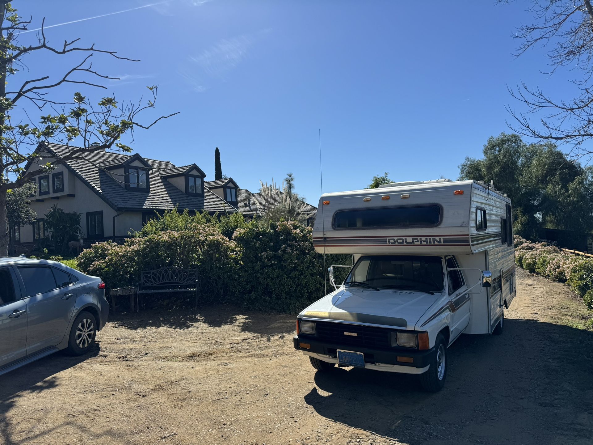 1986 Toyota Dolphin RV Motorhome for Sale in Riverside County, CA - OfferUp