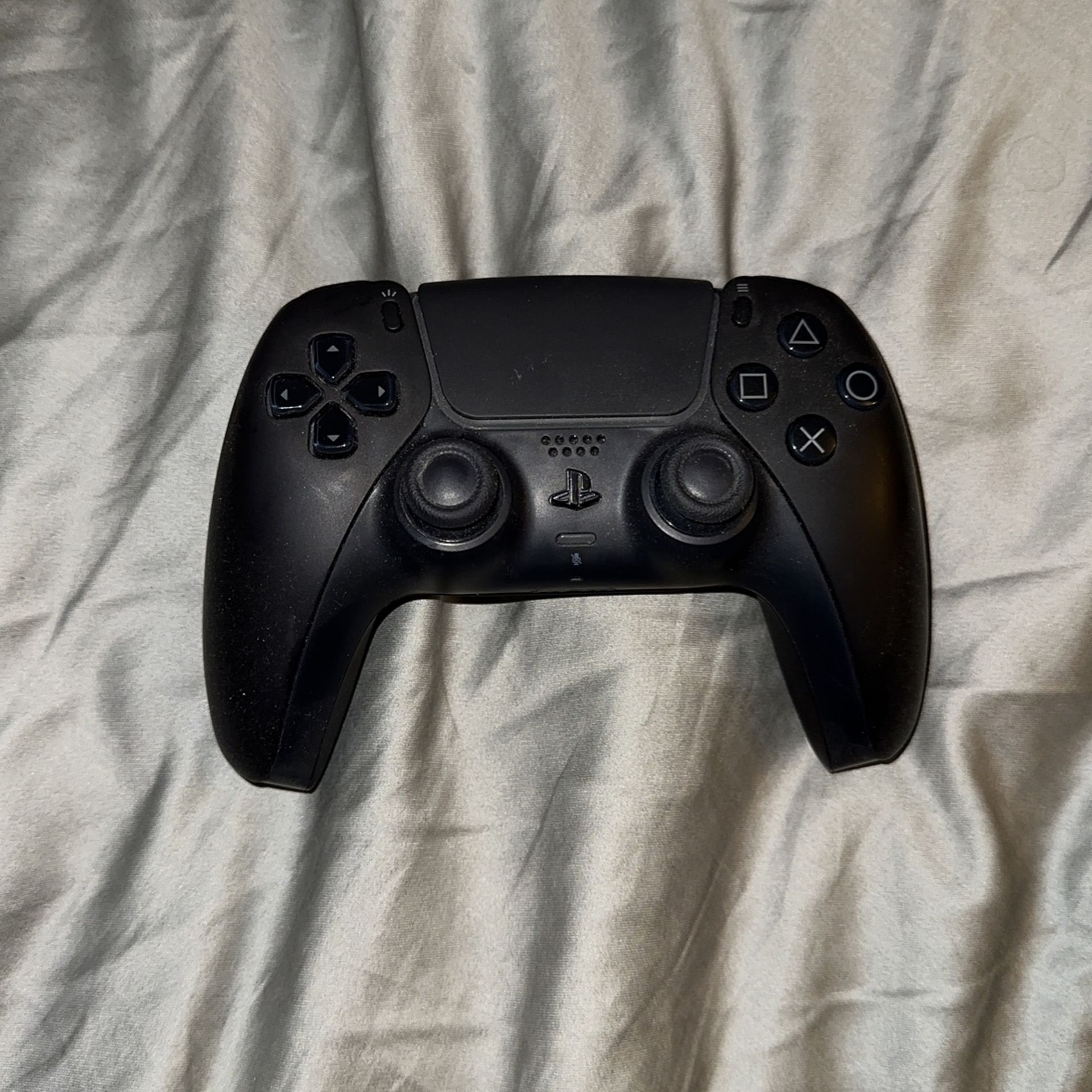 Black Ps5 Controller for Sale in Northglenn, CO - OfferUp