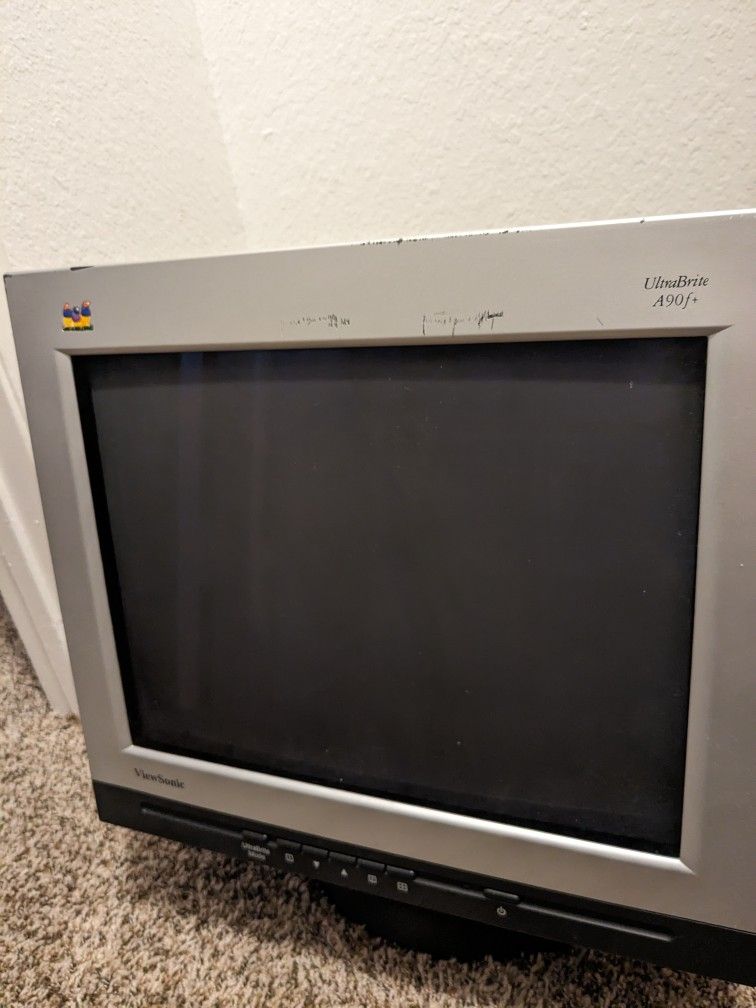 19" ViewSonic CRT Monitor A90f+ for Sale in Arrowhed Farm, CA - OfferUp