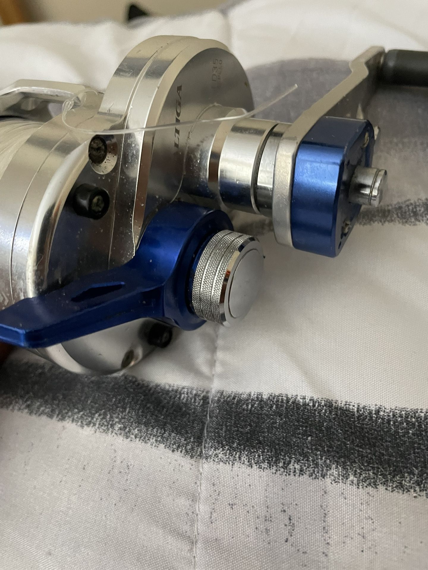 Daiwa Saltiga LD 35 2 Speed for Sale in San Diego, CA - OfferUp