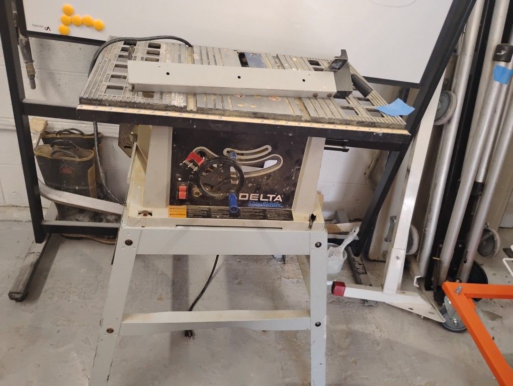 Delta 10 Shopmaster Table Saw for Sale in Norfolk VA OfferUp
