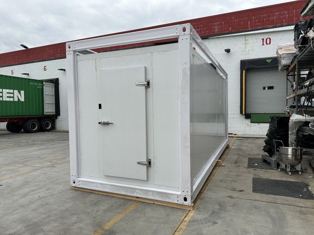 20ft Container Walk-in Refeigerator Cooler box CONTAINER20 for Sale in ...