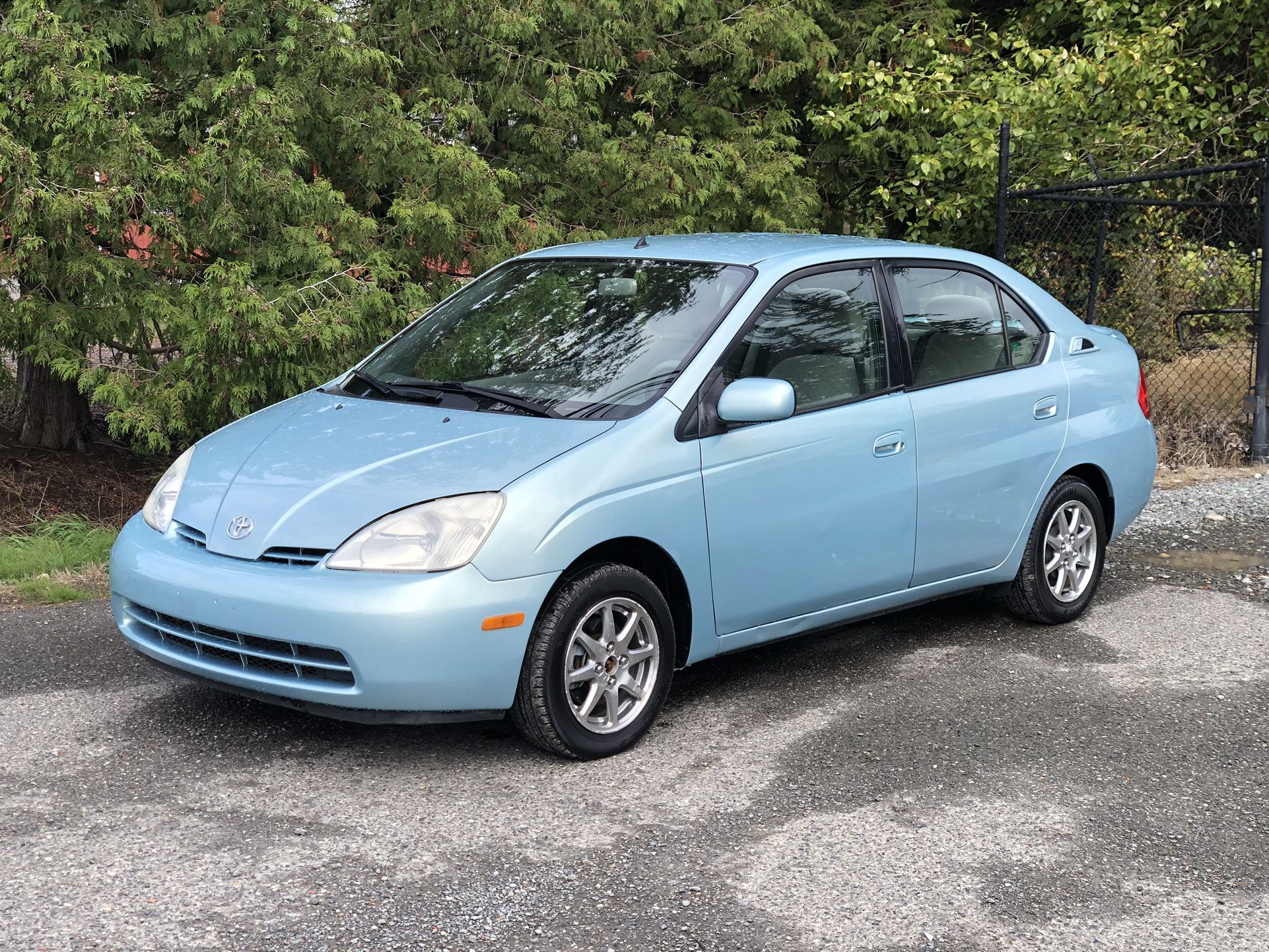 2001 Toyota Prius for Sale in Seattle, WA - OfferUp