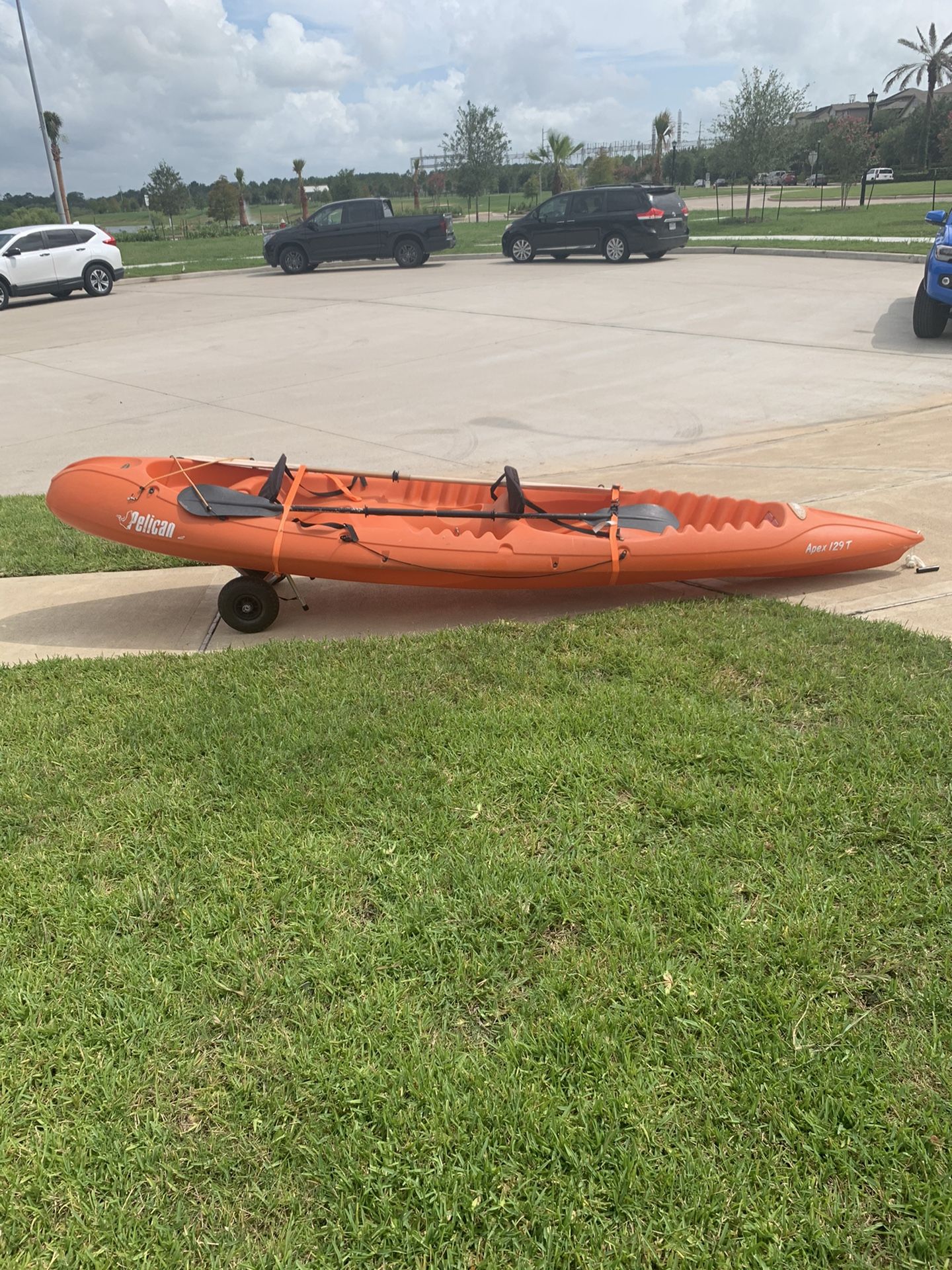 Pelican Apex 129T 12'9" Tandem Sit On Top Kayak comes with everything ...
