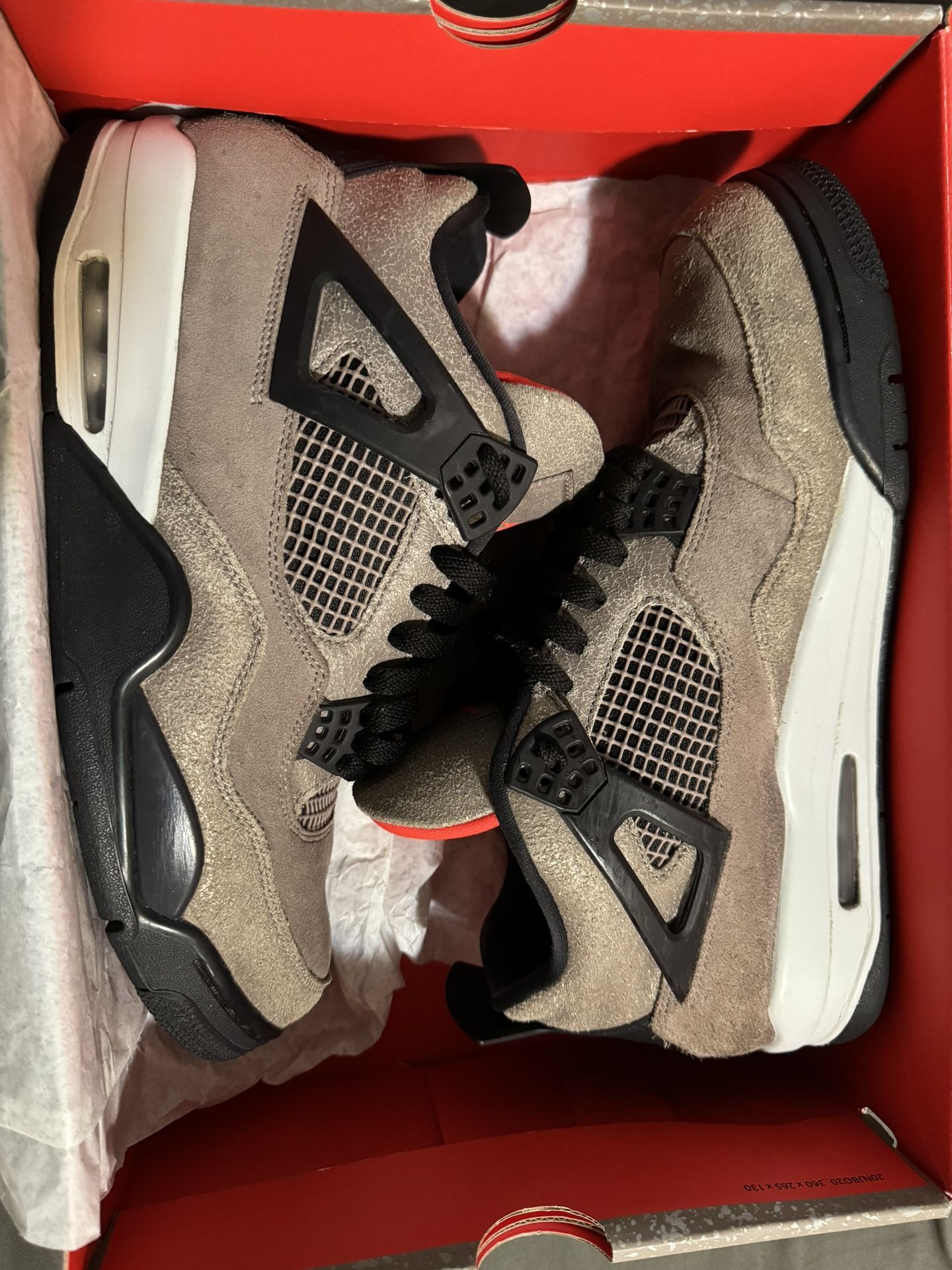 Air Jordan 4s Retro for Sale in Federal Way, WA - OfferUp
