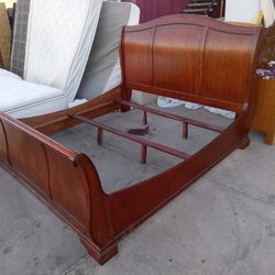 Nice Large Super Strong and Sturdy Solid Heavy Oak King-size Sleigh Bed ...