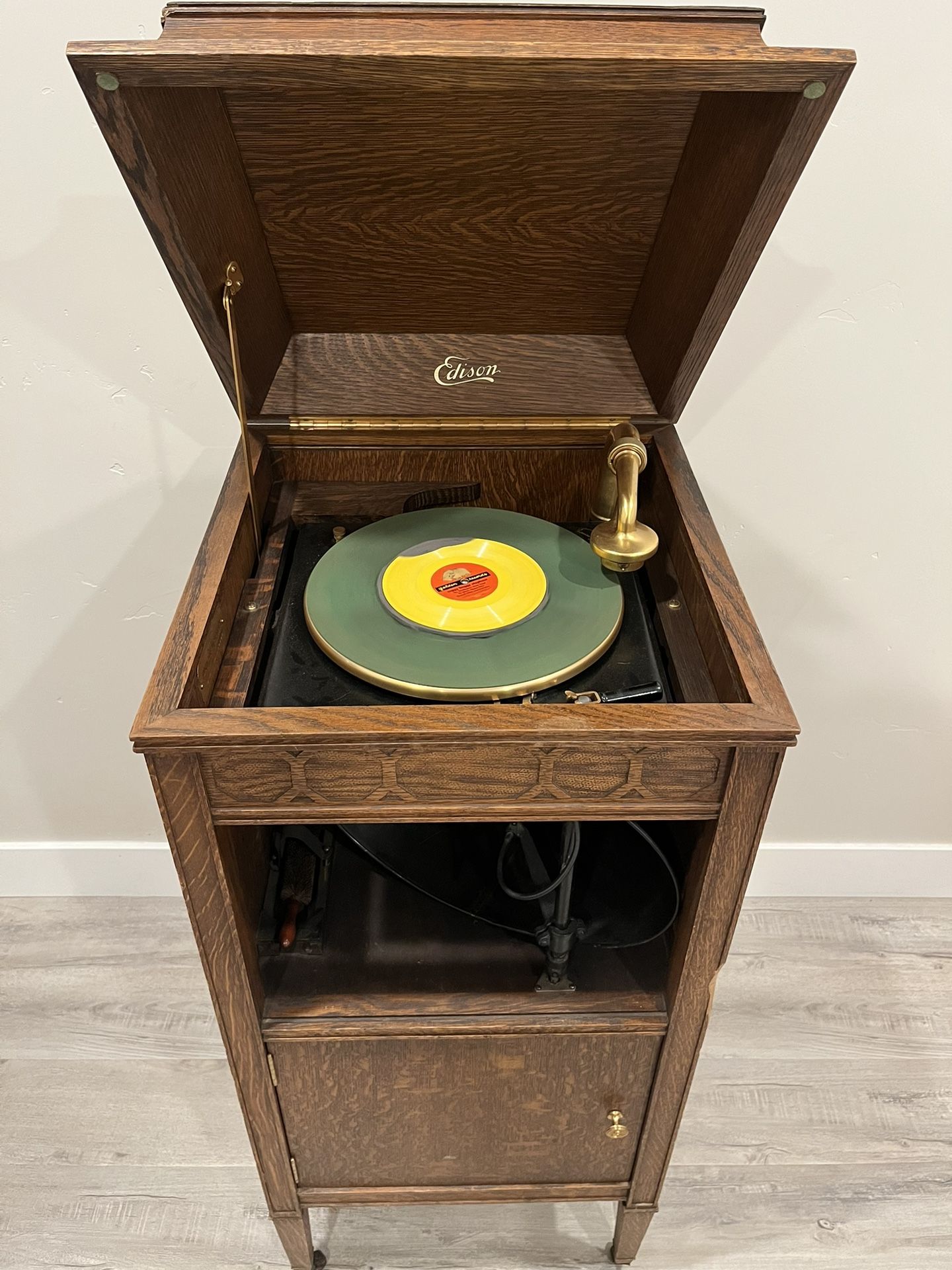 Edison Disc Phonograph 1916 Diamond Disc Phonograph L 19 TalkingM