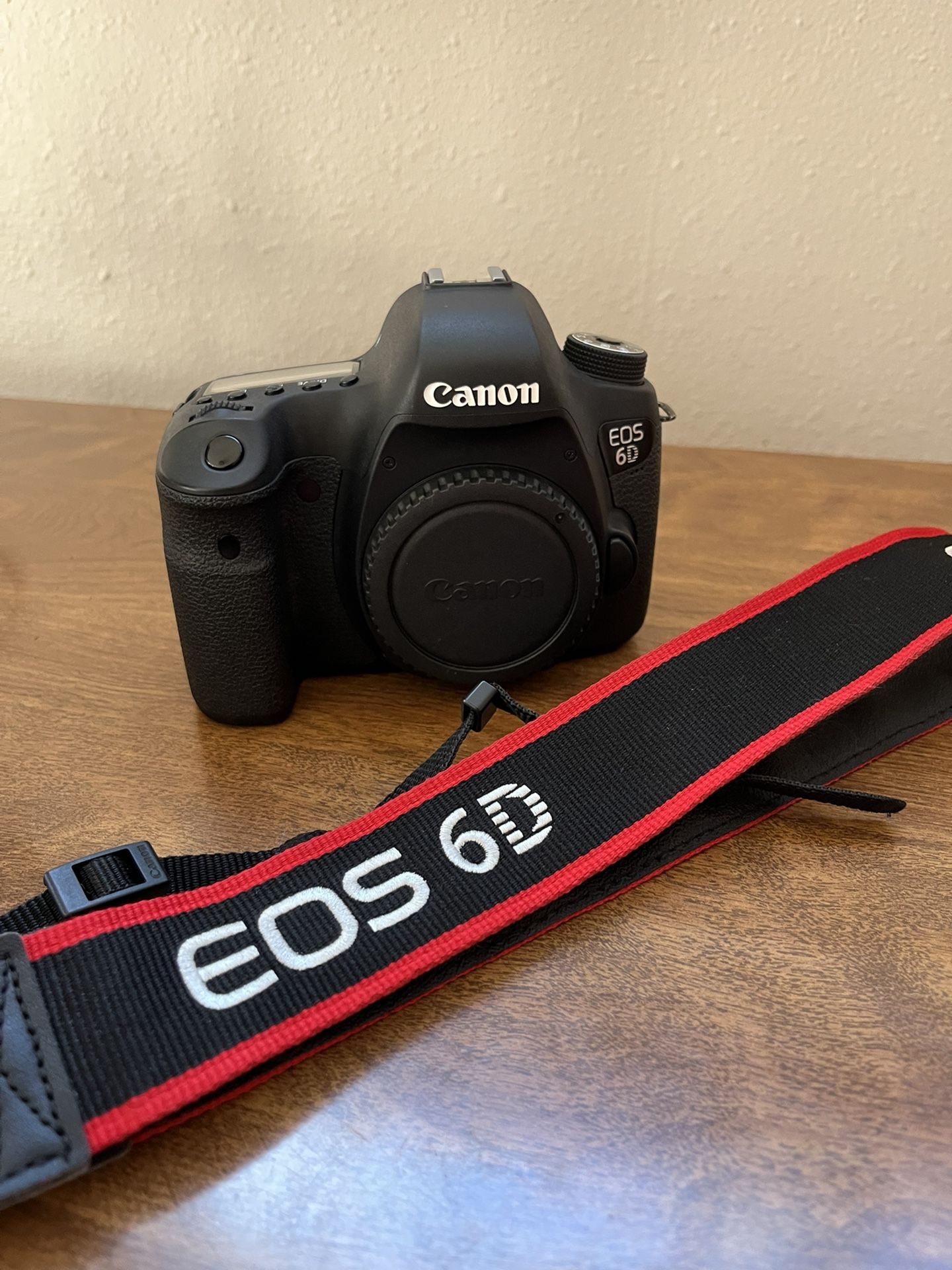 Canon EOS 6D Camera Body for Sale in Boring, OR - OfferUp