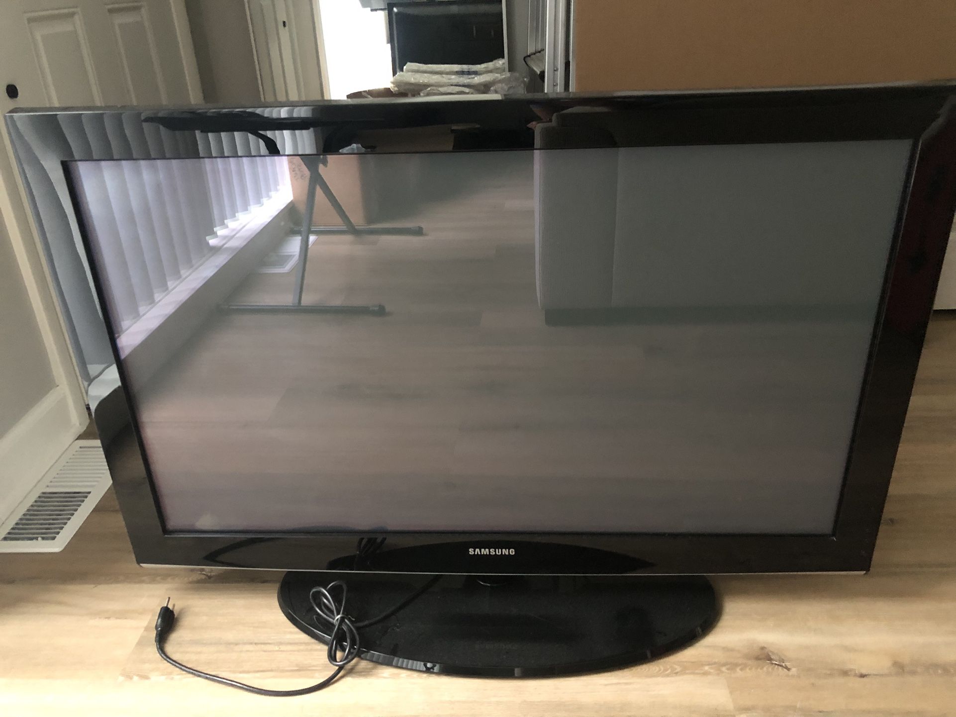 42 Inch Samsung TV for Sale in Chicago, IL - OfferUp