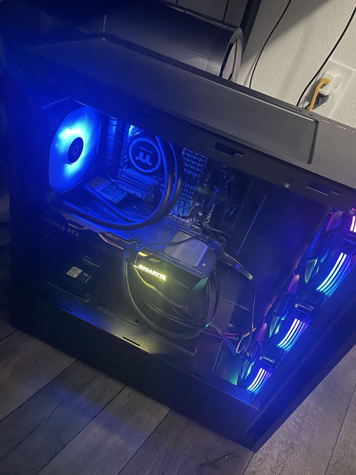 Gaming PC / 8 core cpu / 8gb gpu / 32gb ram / 1tb for Sale in Las Vegas ...