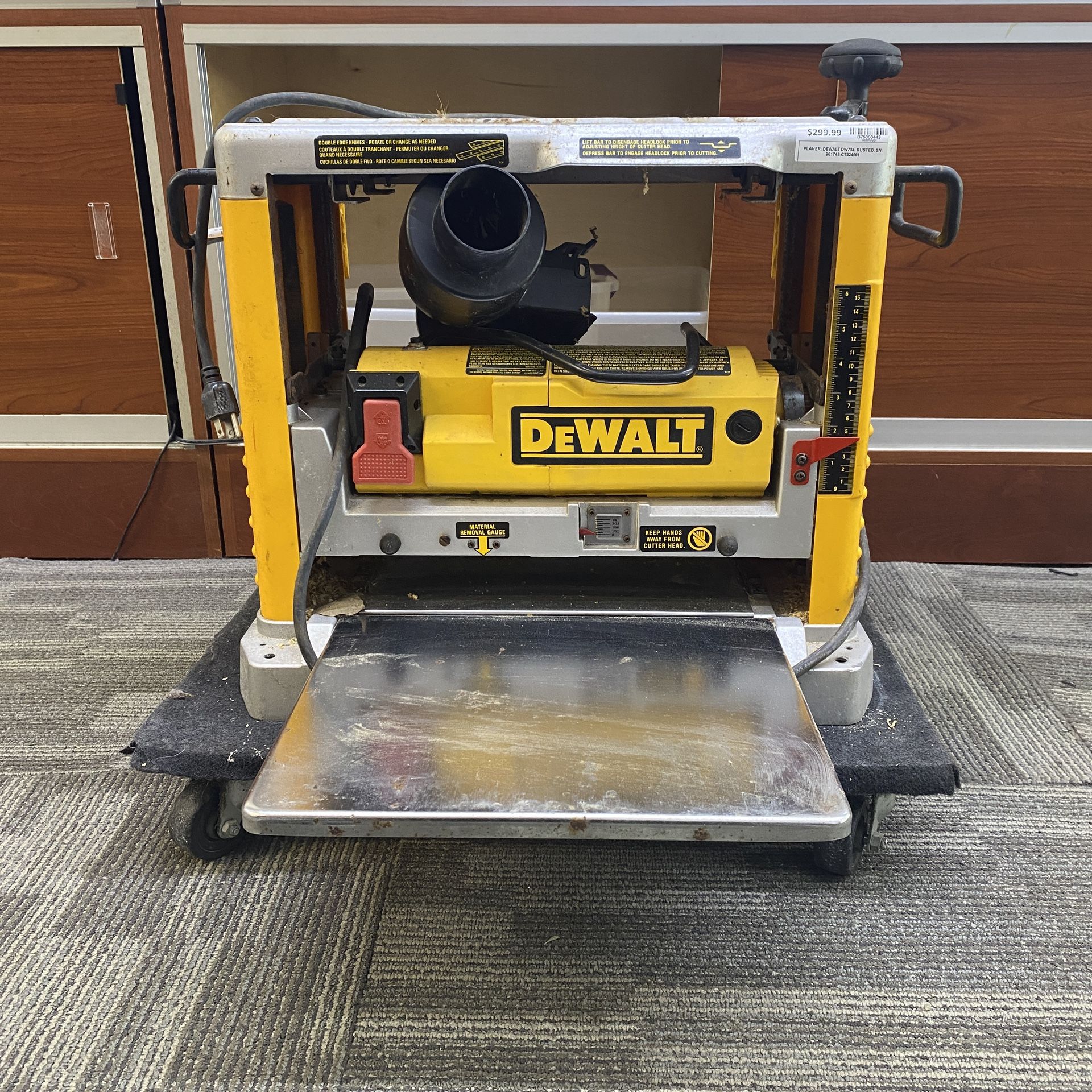 Dewalt Thickness Planer for Sale in Lakewood, CA - OfferUp