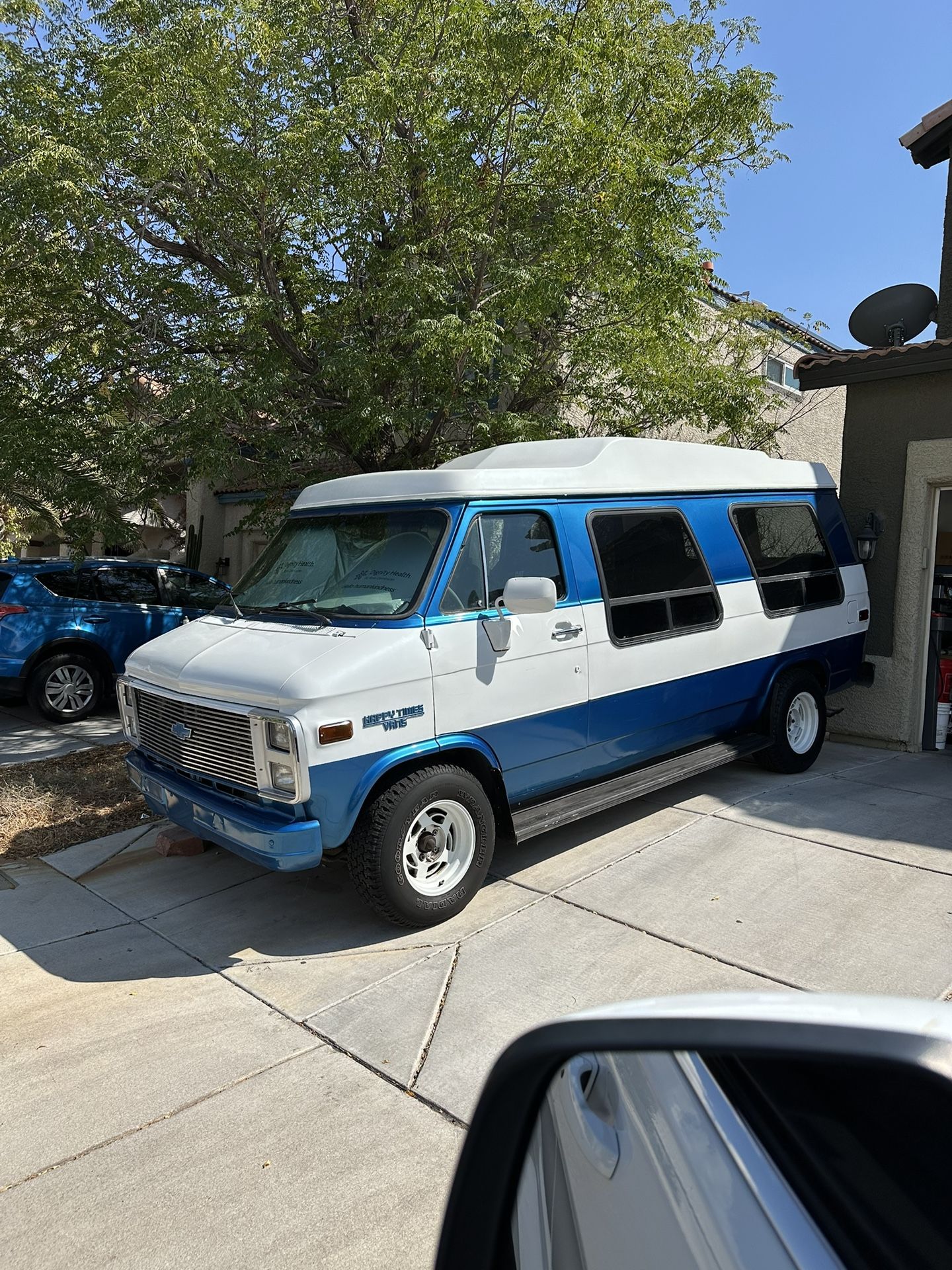 1987 Chevy G20 Happy Times Van for Sale in Las Vegas, NV - OfferUp