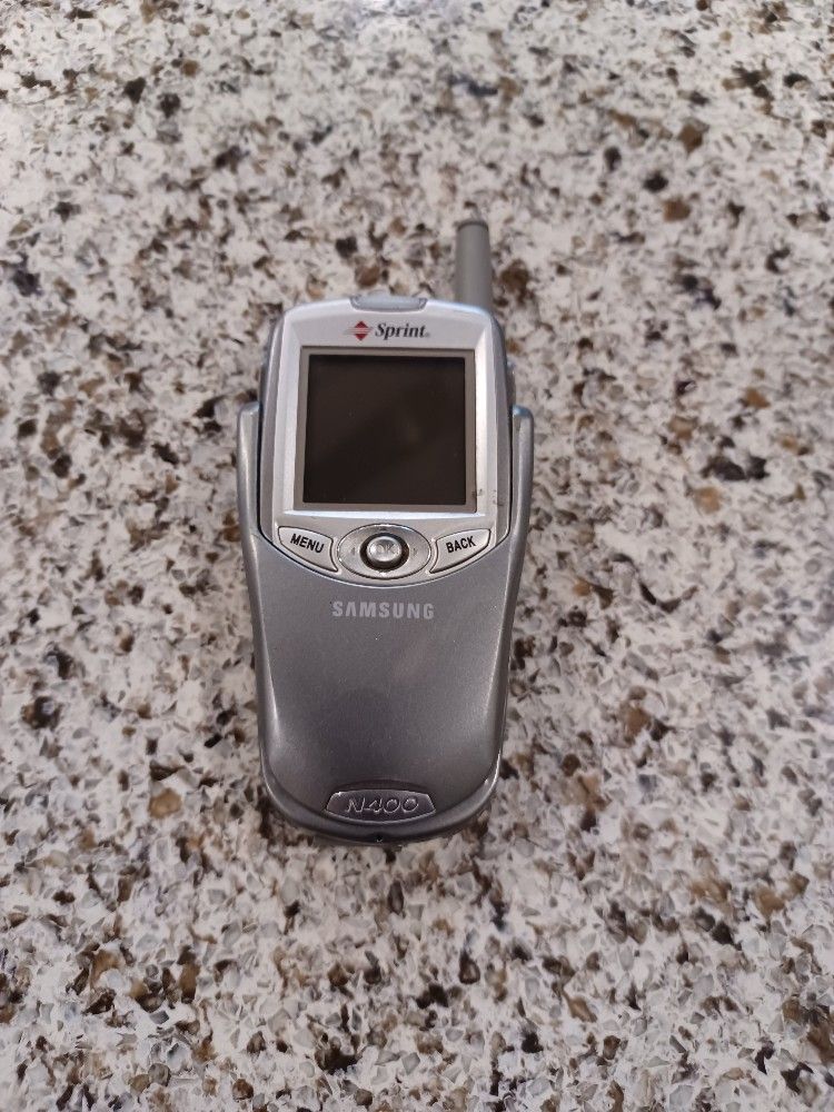 Old Sprint Samsung Flip Phone