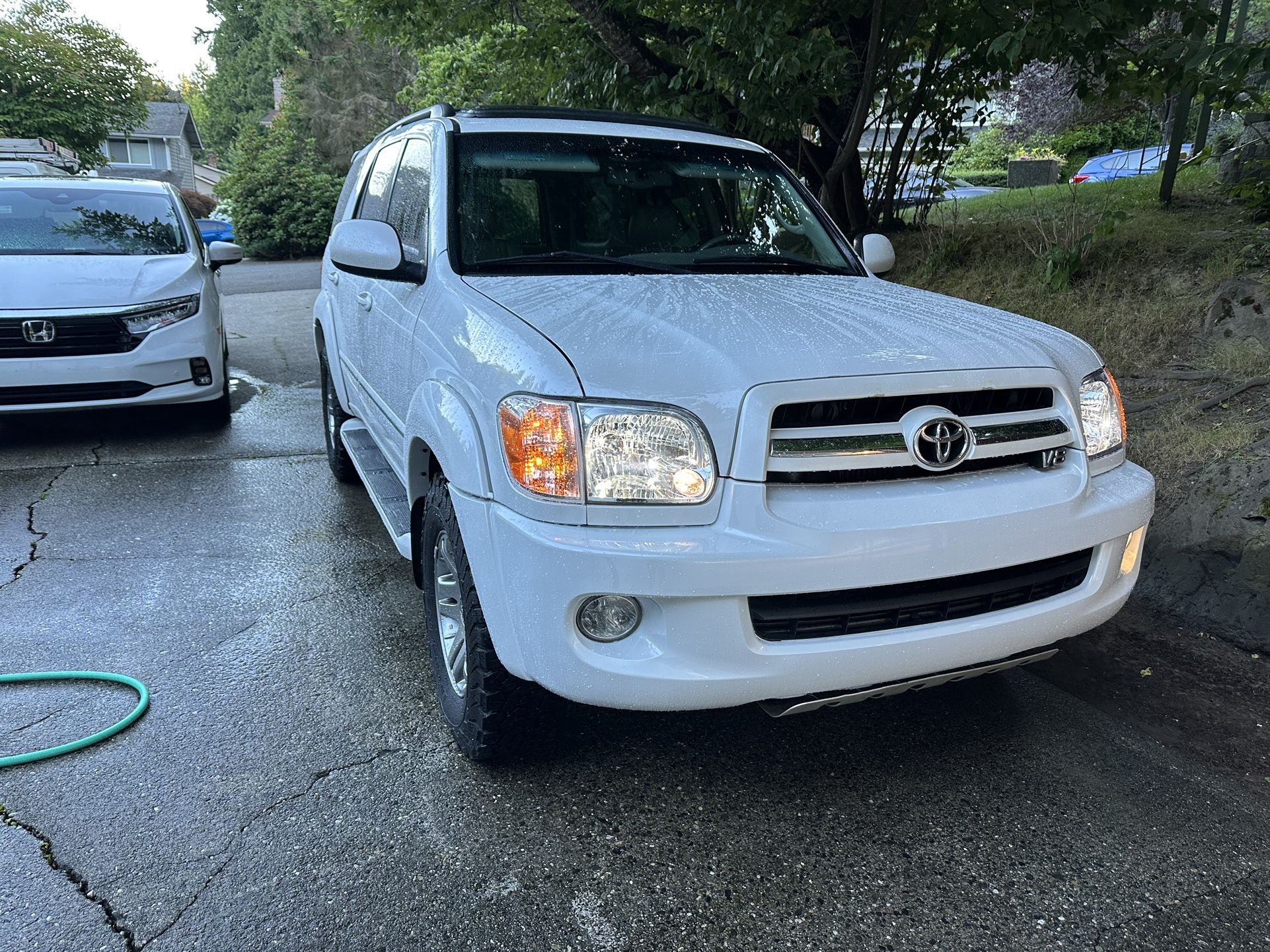 2005 Toyota Sequoia for Sale in Bothell, WA - OfferUp